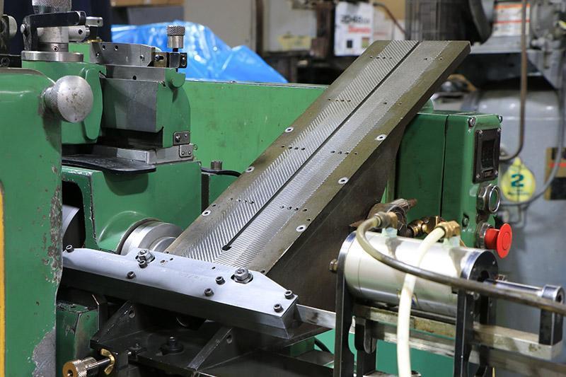 ROYAL MASTER MODEL TG12X4 CENTERLESS GRINDER WITH AUTOMATIC CYCLE ...