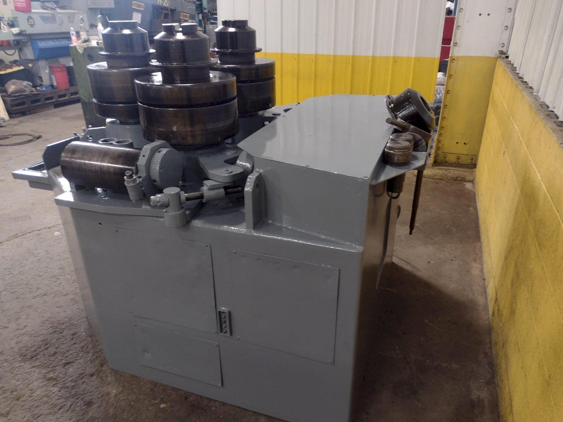 5″ x 5″ x 5/8″ ROUNDO MODEL R-6-S HYDRAULIC ANGLE BENDING ROLL: STOCK 17985