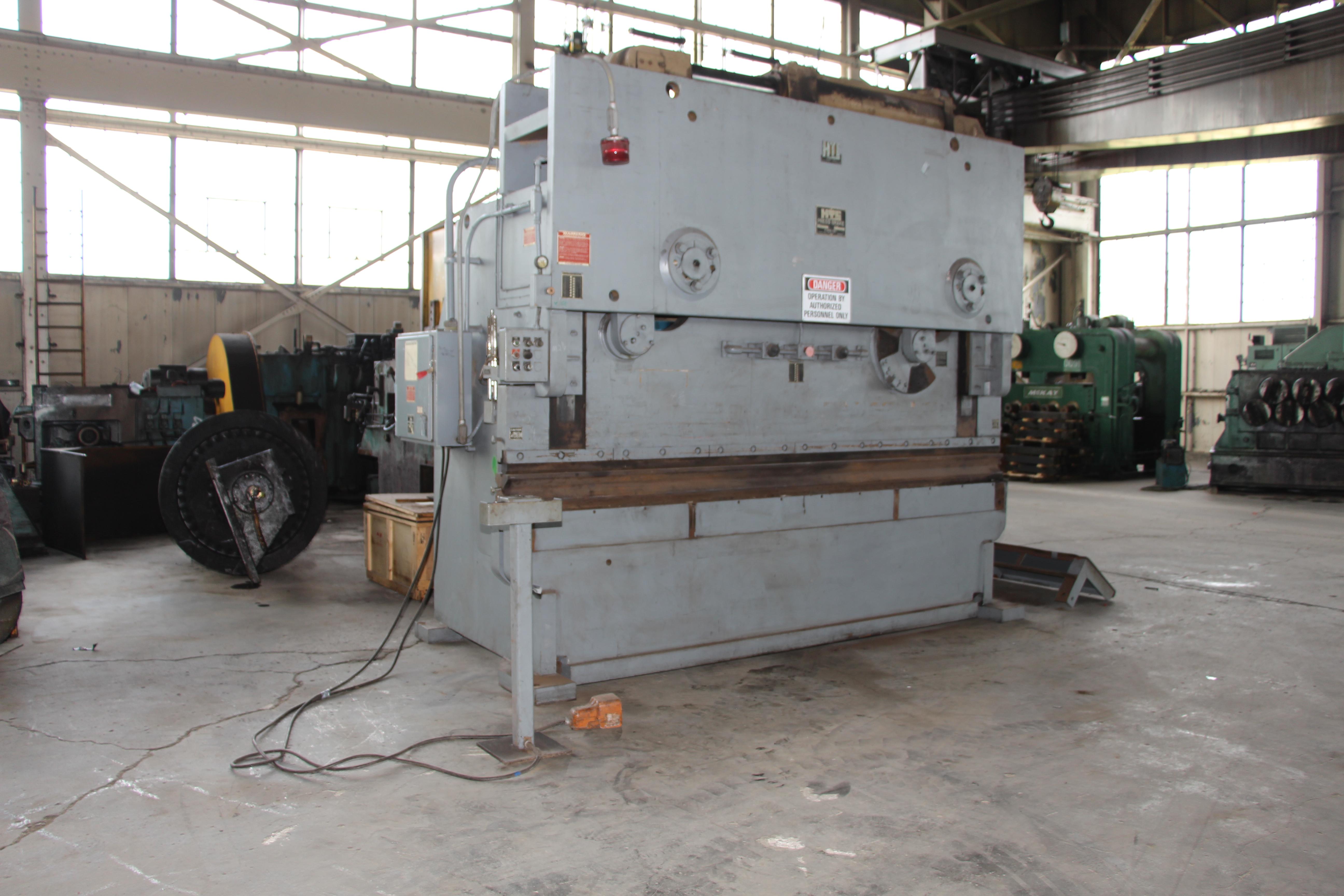 400 TON x 12′ HTC MODEL 400-12H HYDRAULIC PRESS BRAKE: STOCK #10320