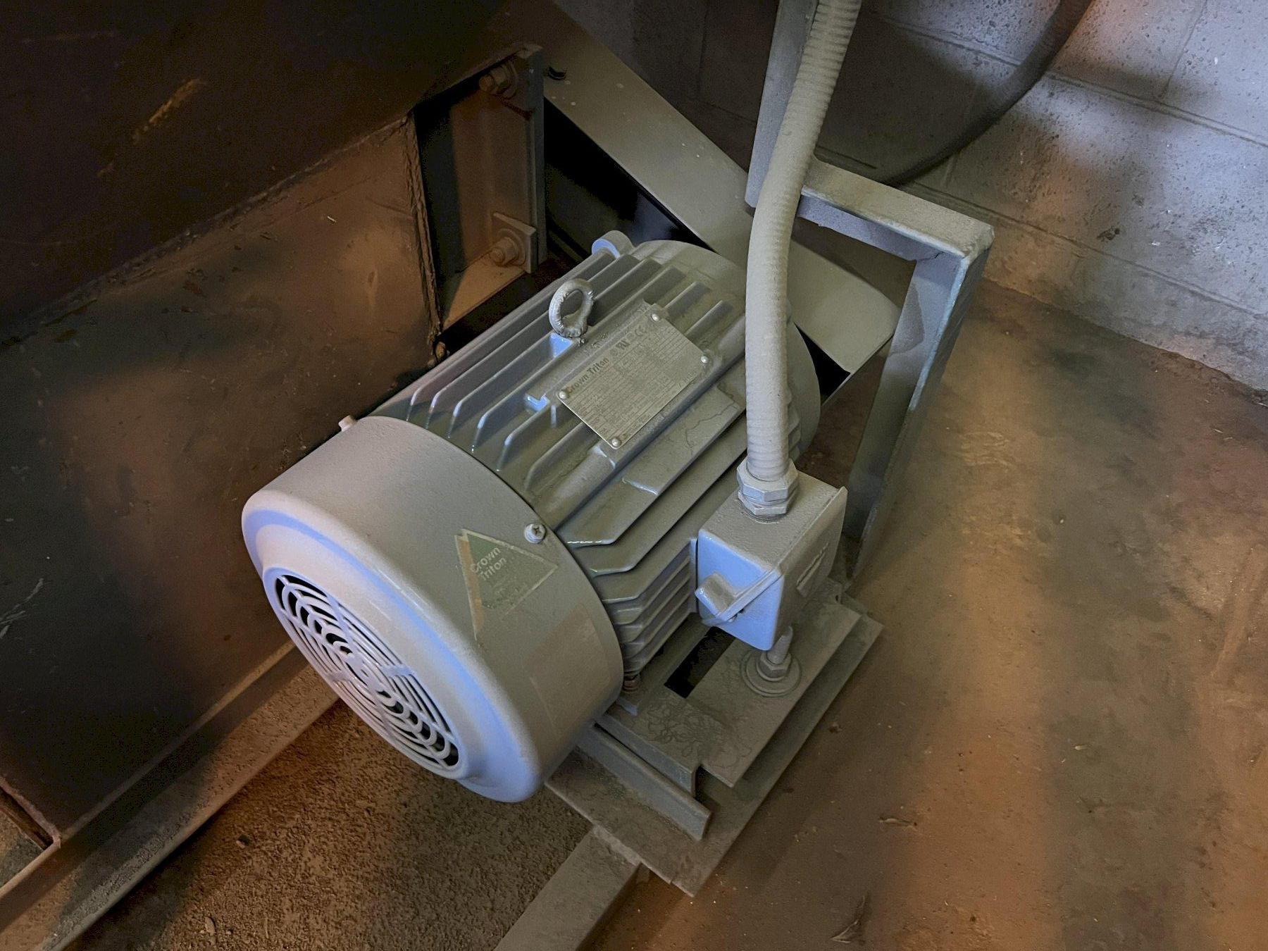 VIKING SHOT BLAST AND DUST COLLECTOR: STOCK 17425