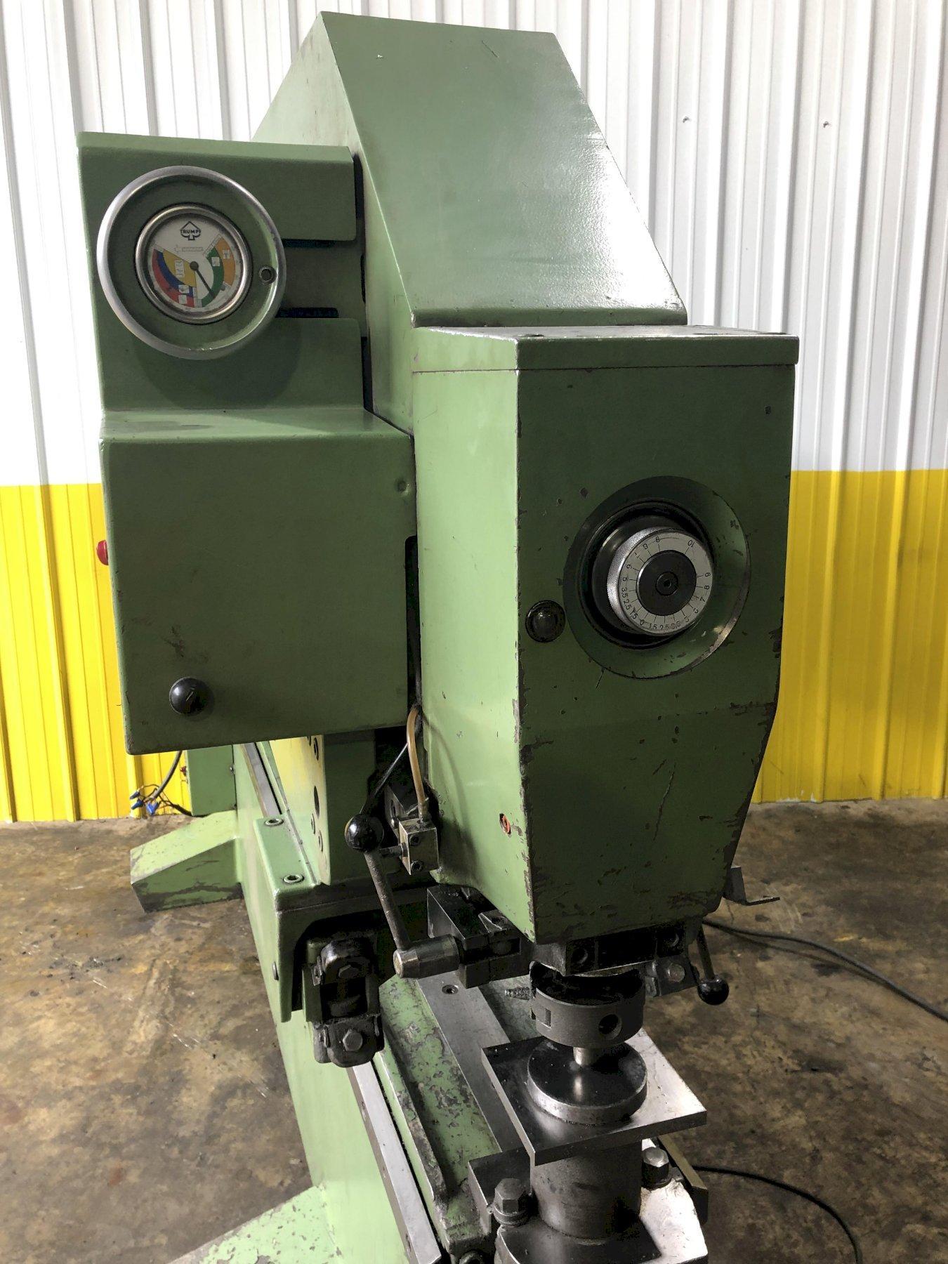 60″ X 1/4″ TRUMPF MODEL CN701 “COPY & COORDINATE NIBBLING MACHINE ...