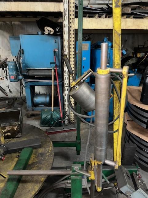 AWC - Pallet Decoilers | Machine Hub