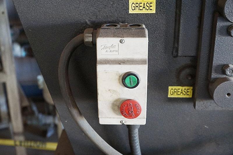 50 TON EDWARDS MODEL “JAWS IV” HYDRAULIC IRONWORKER: STOCK #13421