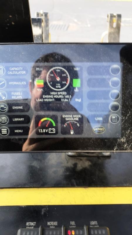 35,000 LB HOIST MODEL FR 25-35 FORK LIFT TRUCK | Blumberg Machinery Co.