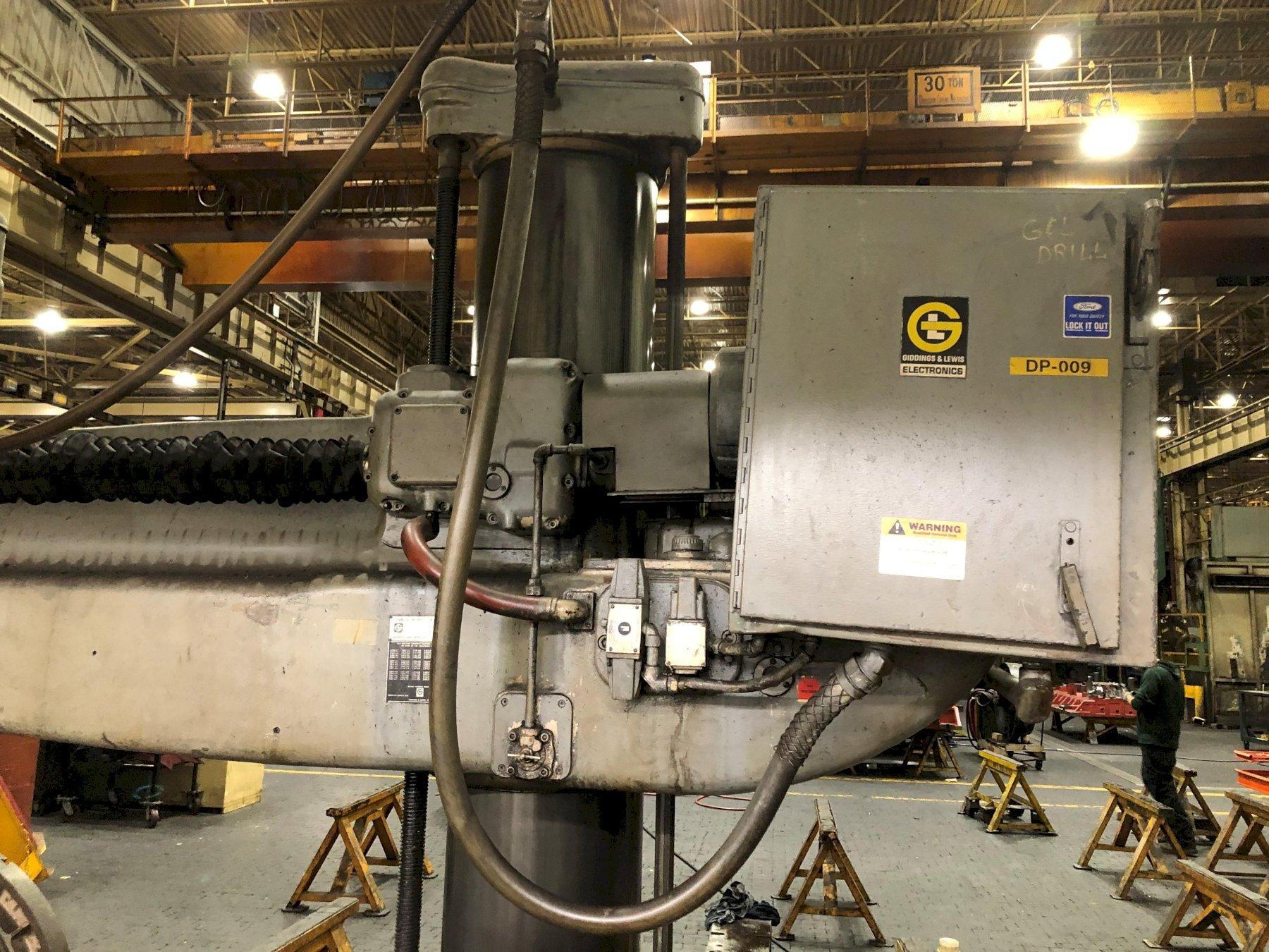6′ X 19″ Giddings & Lewis Bickford Radial Drill With 36″ Rotab Table ...