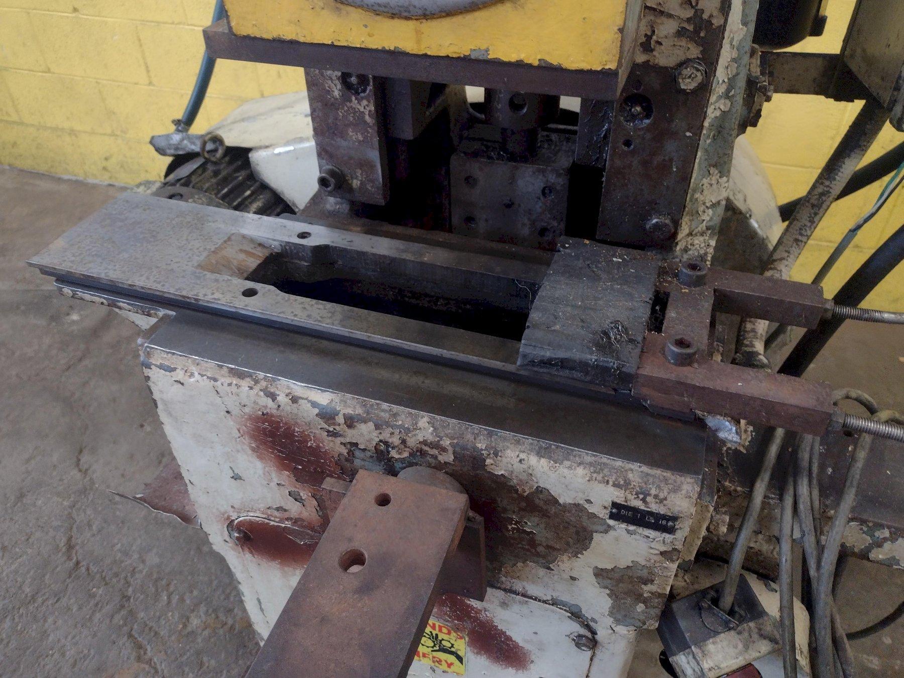 25 TON YODER MODEL #P25 CUTOFF PRESS: STOCK 15370