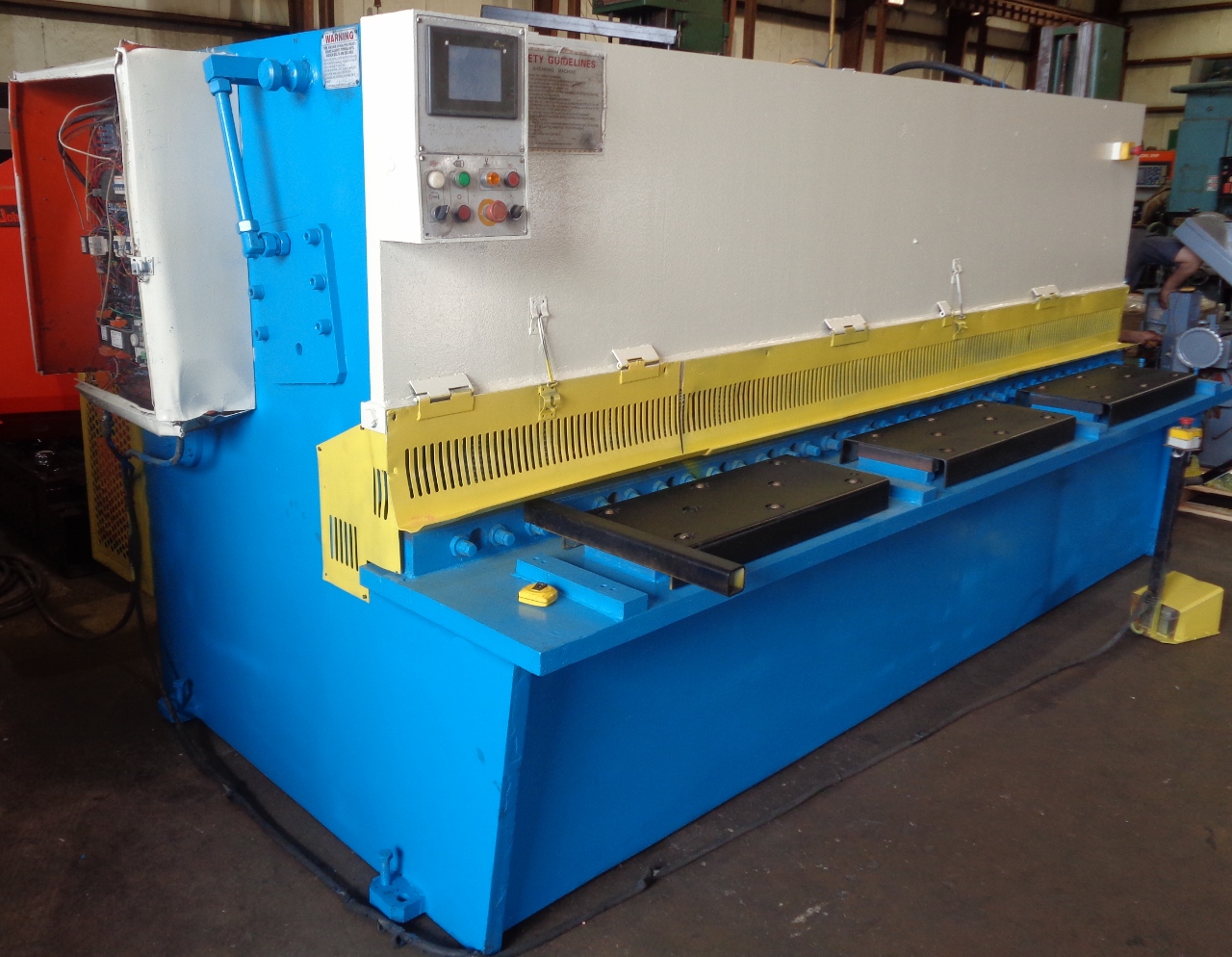 US Industrial 10′ x 3/8″ Hydraulic Shear