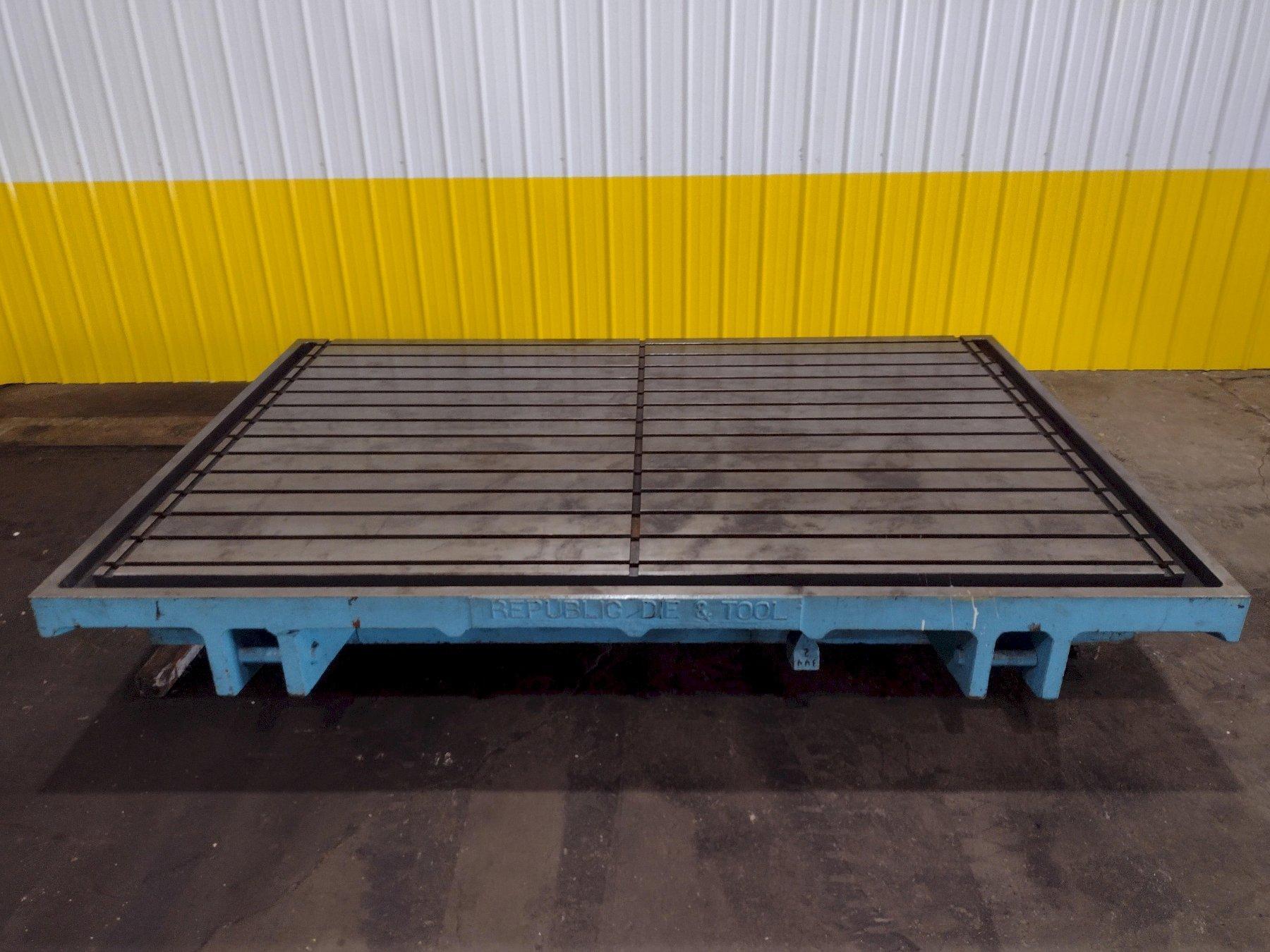 89” x 129” T-Slotted FLOOR PLATE Table: STOCK 17536