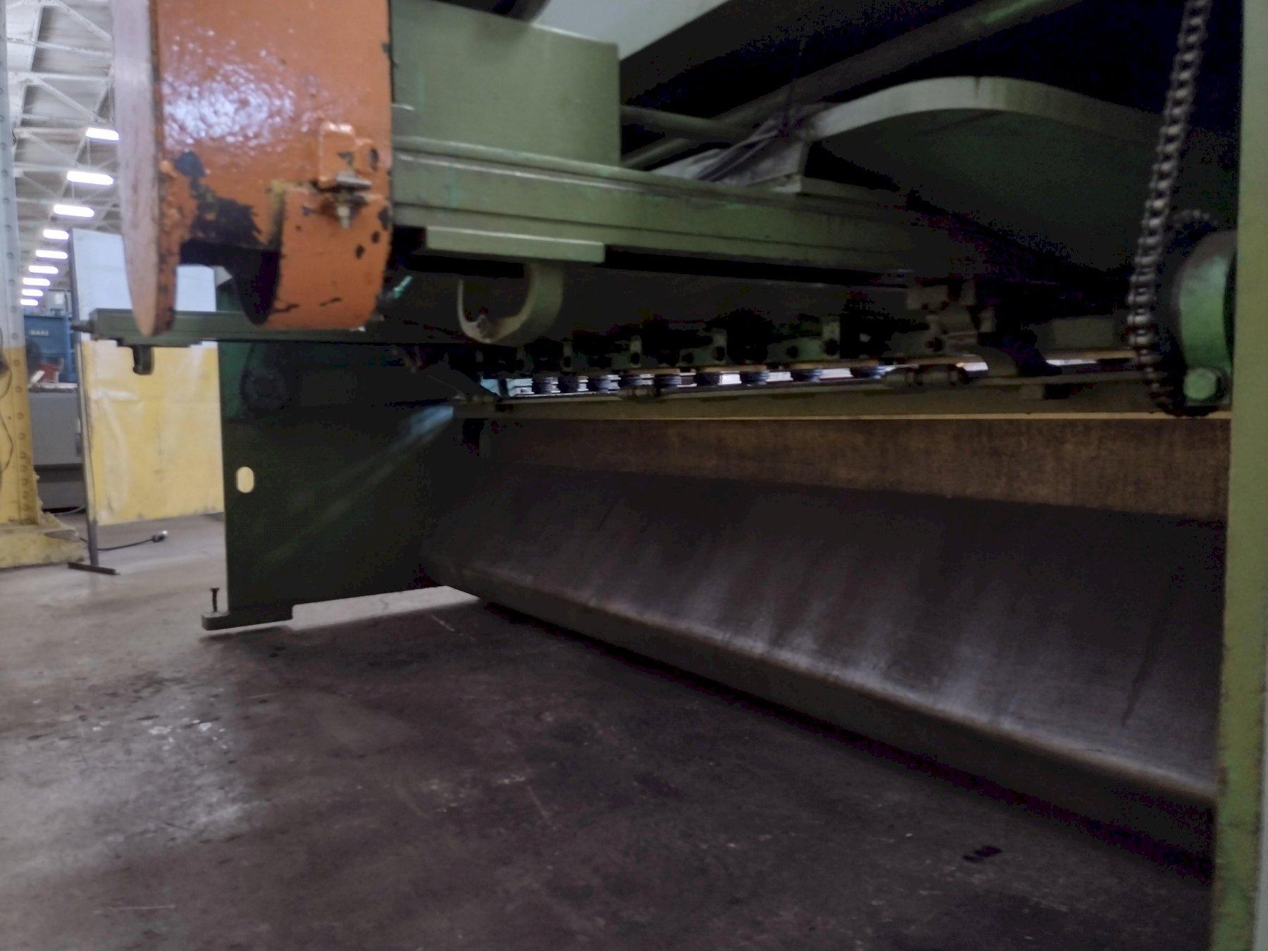 10′ X 1/4″ ACCURSHEAR MODEL #625010 HYDRAULIC POWER SHEAR: STOCK 17154