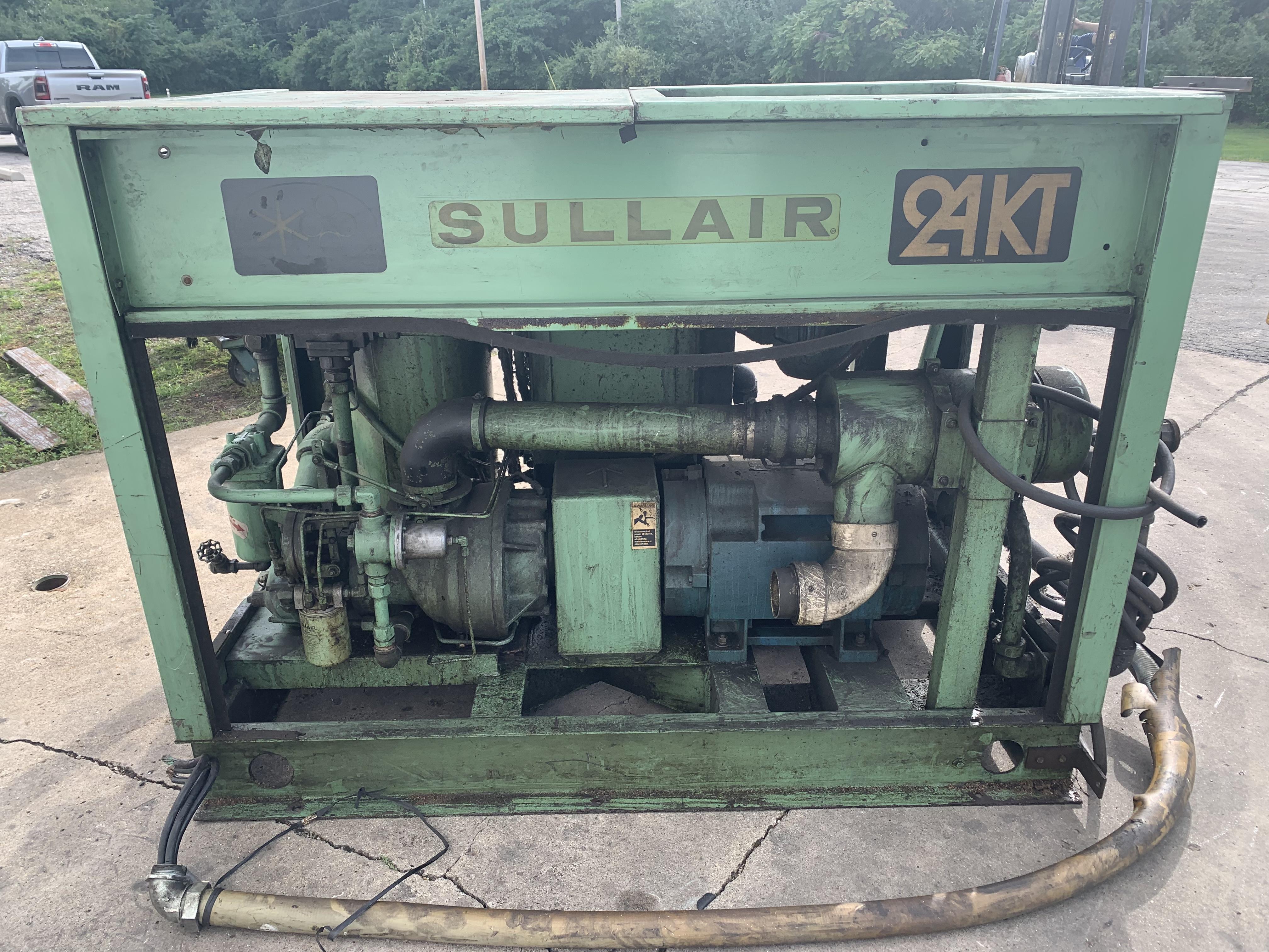 50 HP SULLAIR #12B-50L ROTARY SCREW AIR COMPRESSOR: STOCK #10760