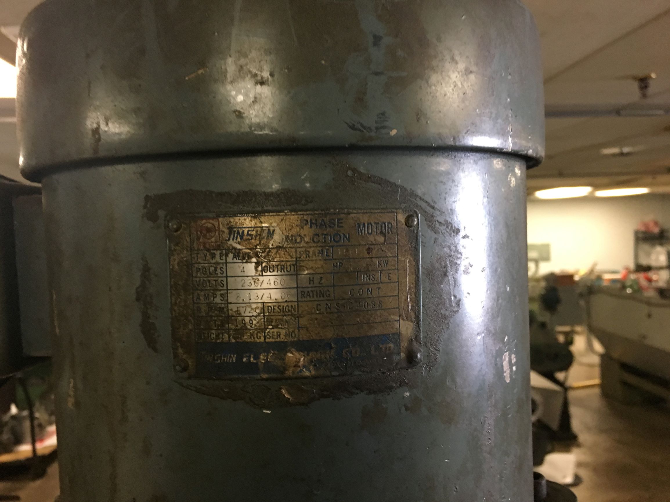 KBC Model TUM-1VS Vertical Milling Machine, S/N 0977 – for parts | AMC