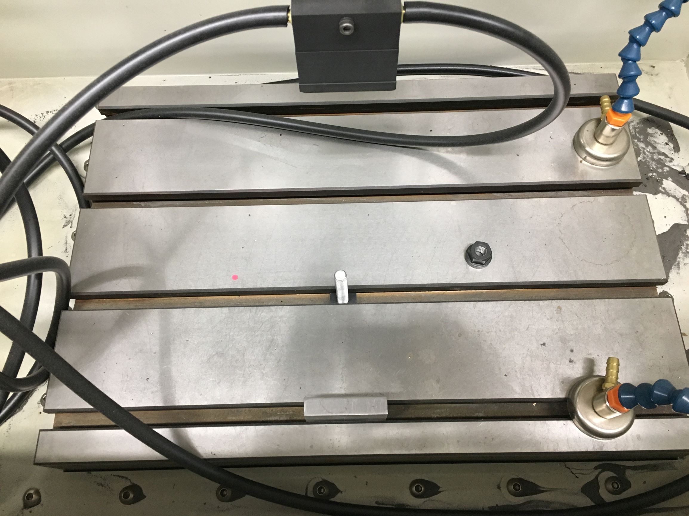 Chmer Model CM323Z ZNC Die Sinker EDM Machine with 75EZ Power Supply ...