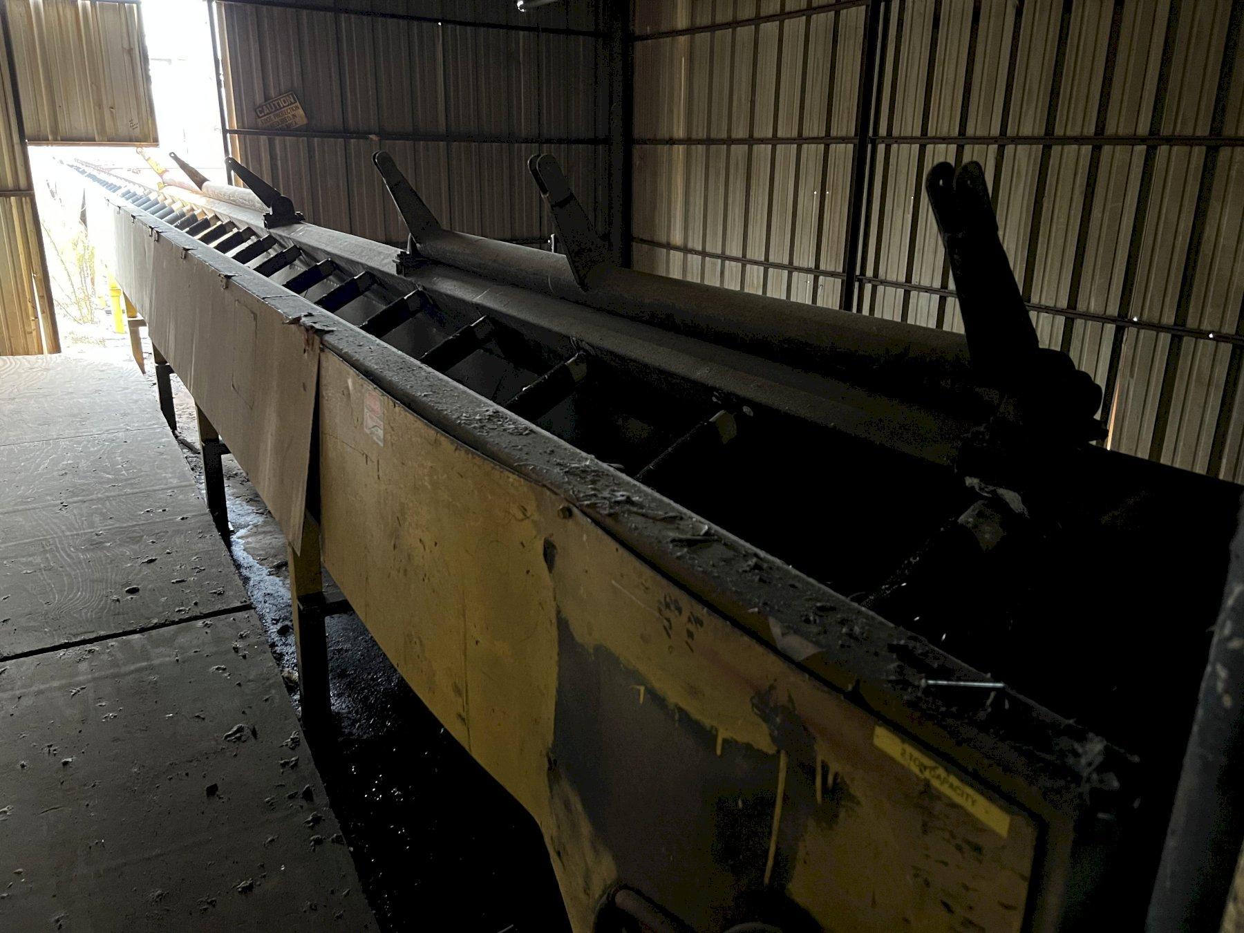 150′ LONG “V-TYPE” POWERED INFEED & OUTFEED CONVEYOR SYSTEM FOR PIPE ...