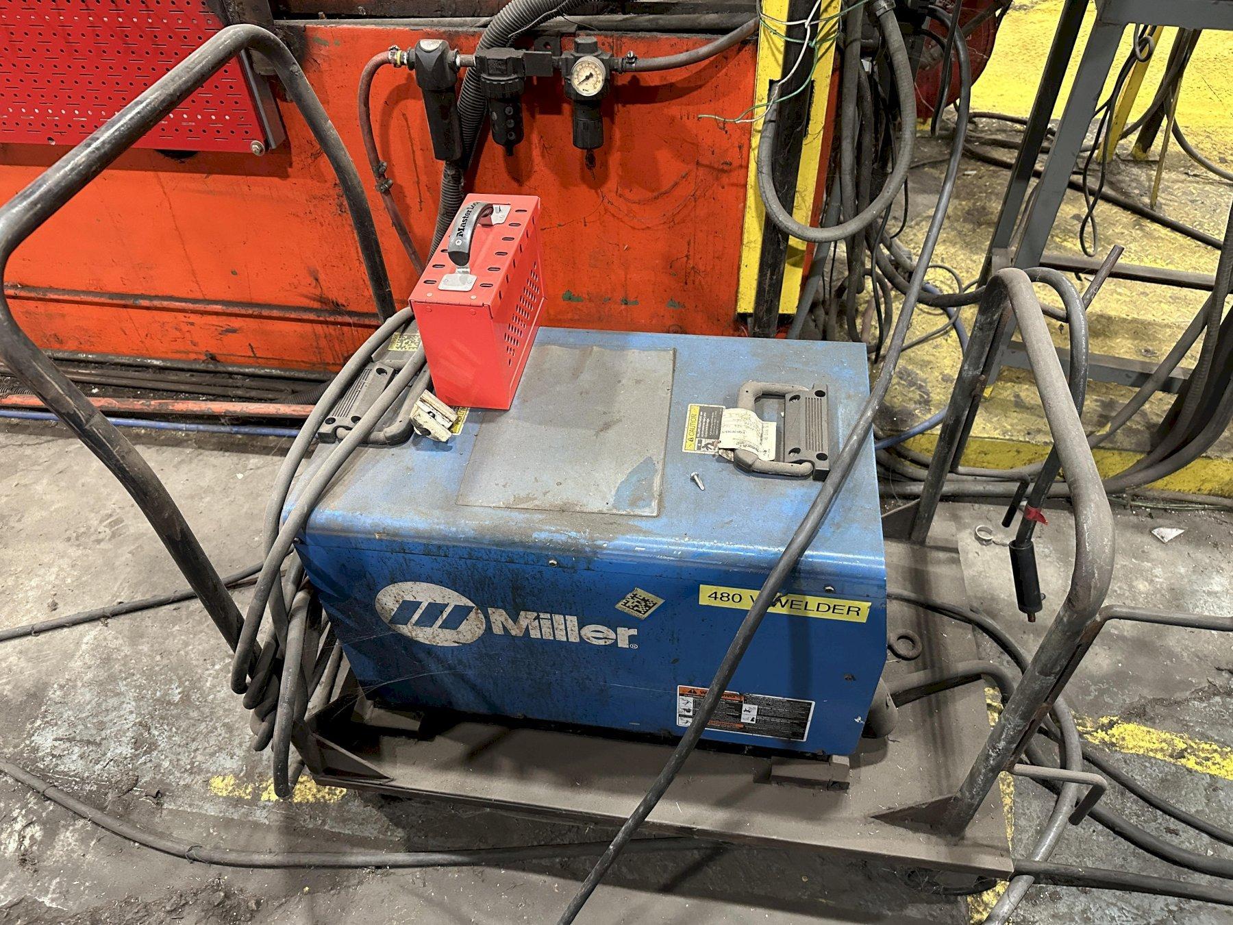 MILLER XMT 456 CC/CV MULTIPORCESS WELDER: STOCK #22599