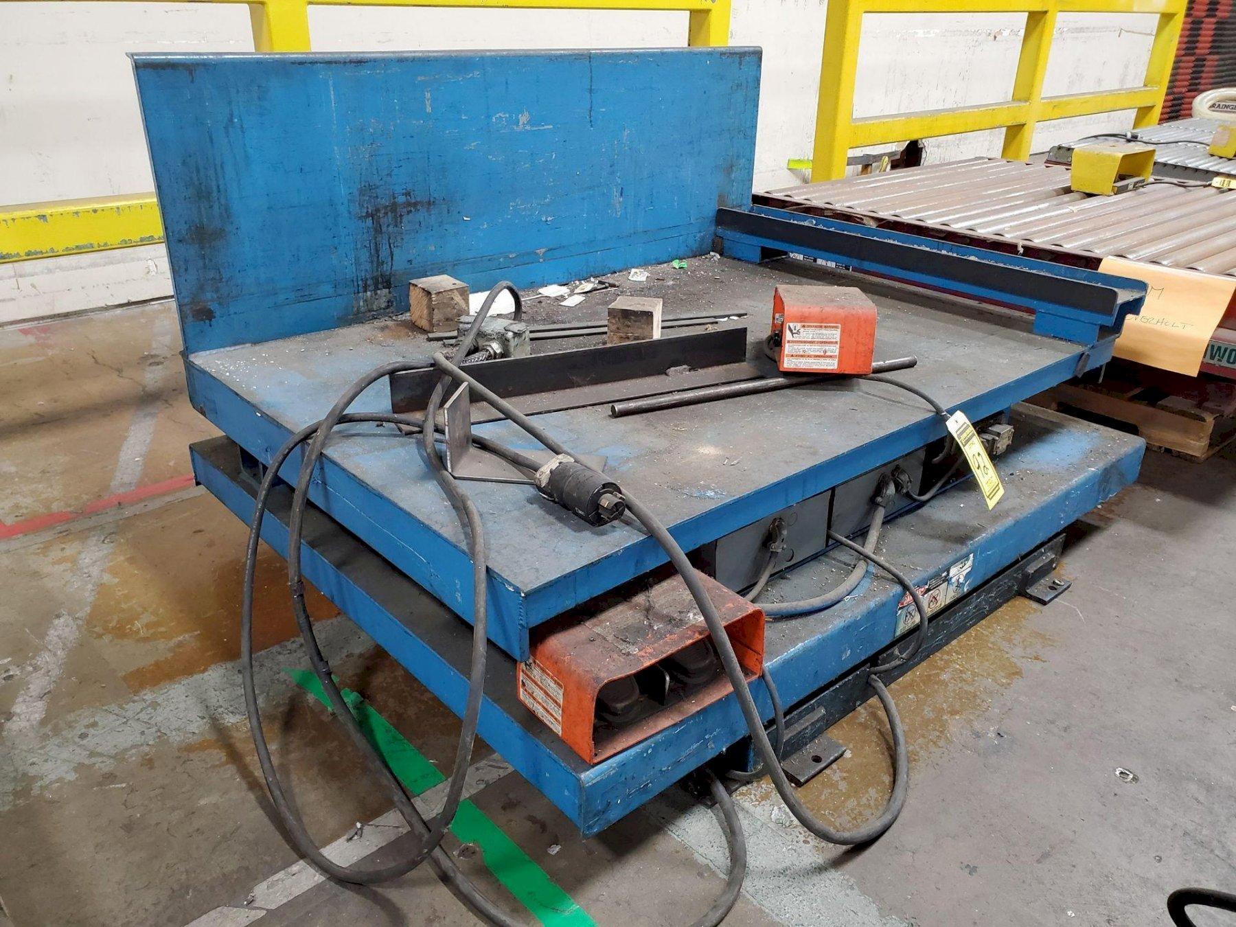 2,000 LB ELECTRIC SCISSOR LIFT/PALLET UPENDER TABLE: STOCK #13264