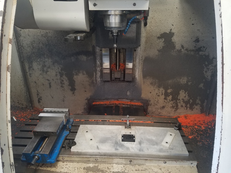 Milltronics RW-20 CNC Vertical Machining Center | Blumberg Machinery Co.