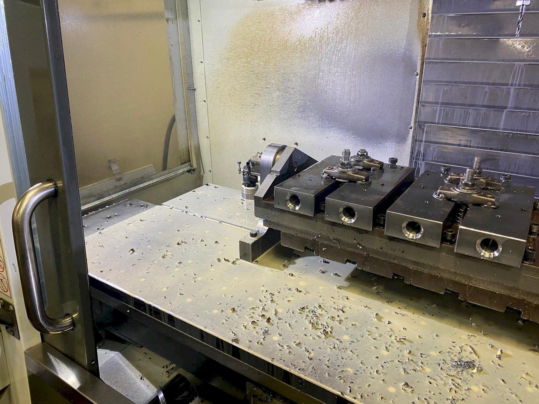 Haas VF-4 w/HRT310 Rotary Table 2017 | Tramar Industries