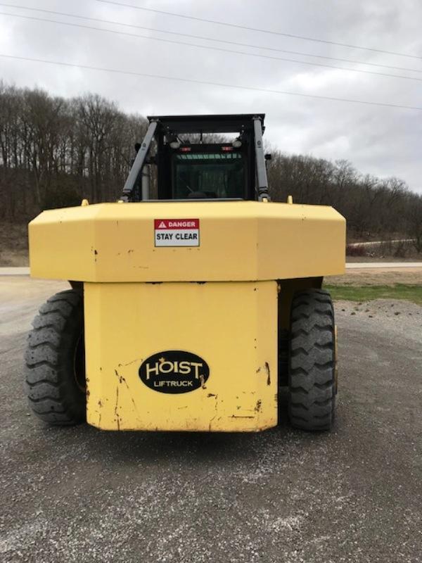 55,000 LB. HOIST MODEL P550 FORK LIFT TRUCK | Blumberg Machinery Co.