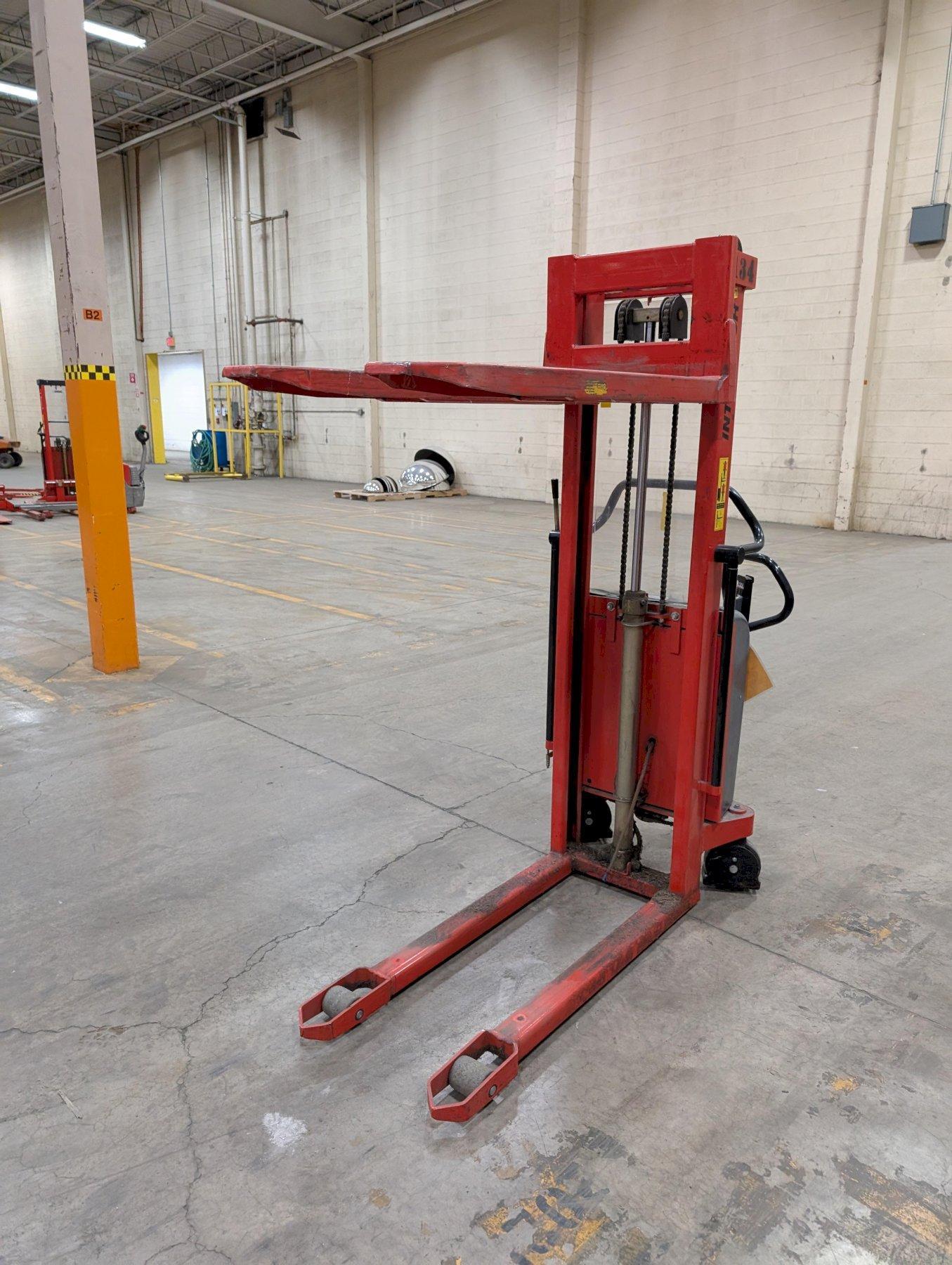 Interthor Powered Lift Pallet Stacker – 2,200 lb, Raises Pallets up to ...