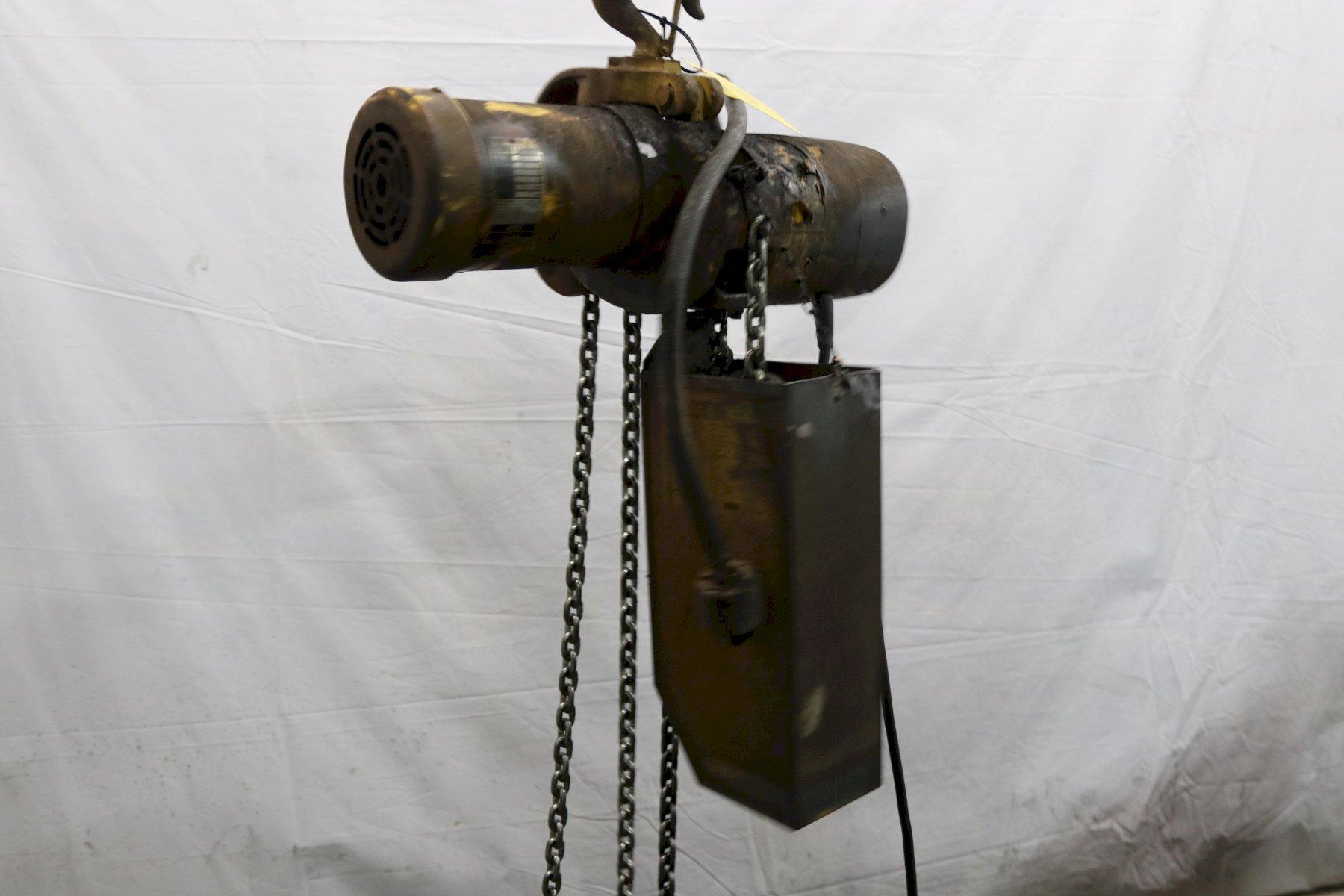 3 TON BUDGIT CHAIN HOIST: STOCK #11962