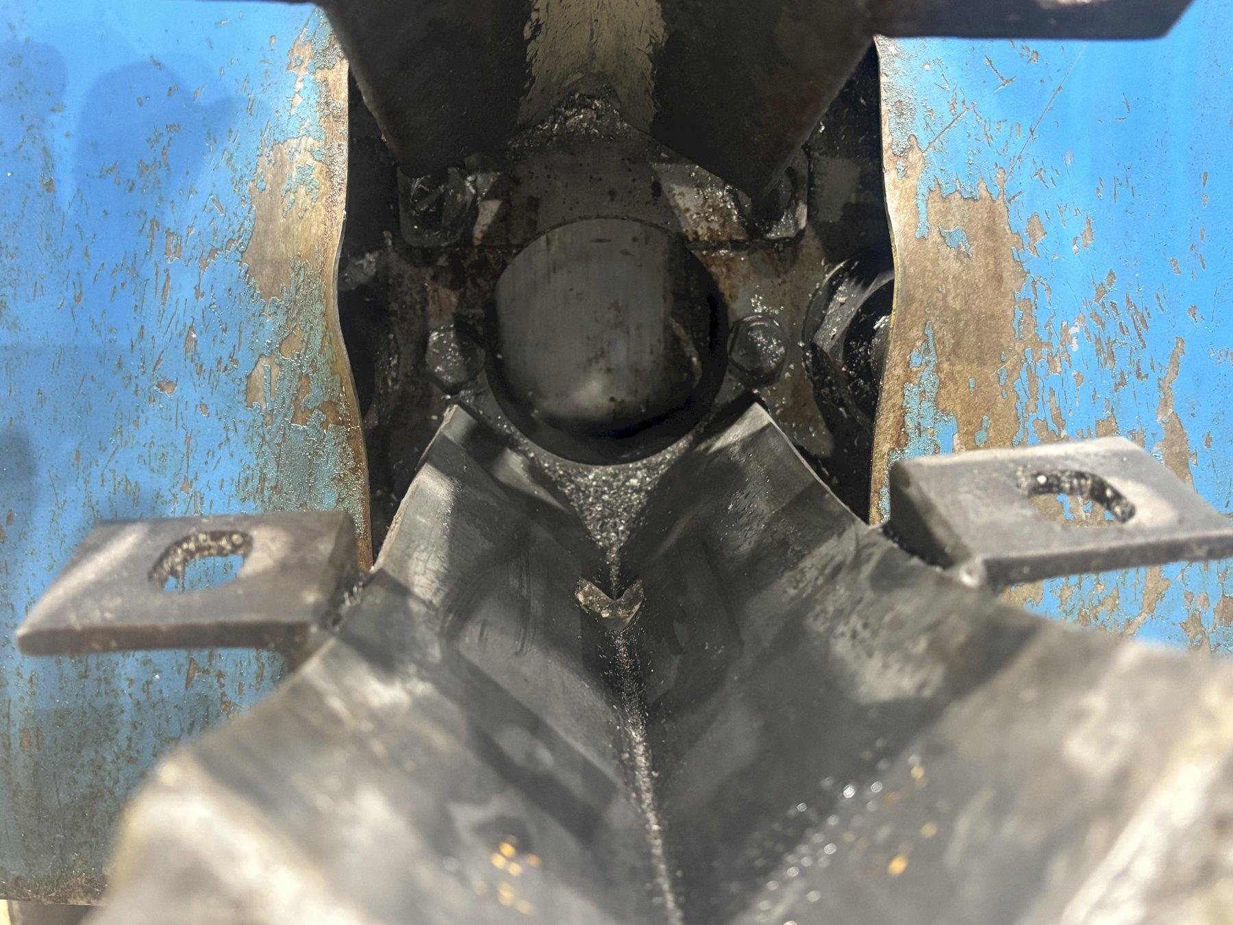 126 TION ARS MODEL #600 HYDRAULIC CHIP PUCKER BRIQUETTER: STOCK 22432