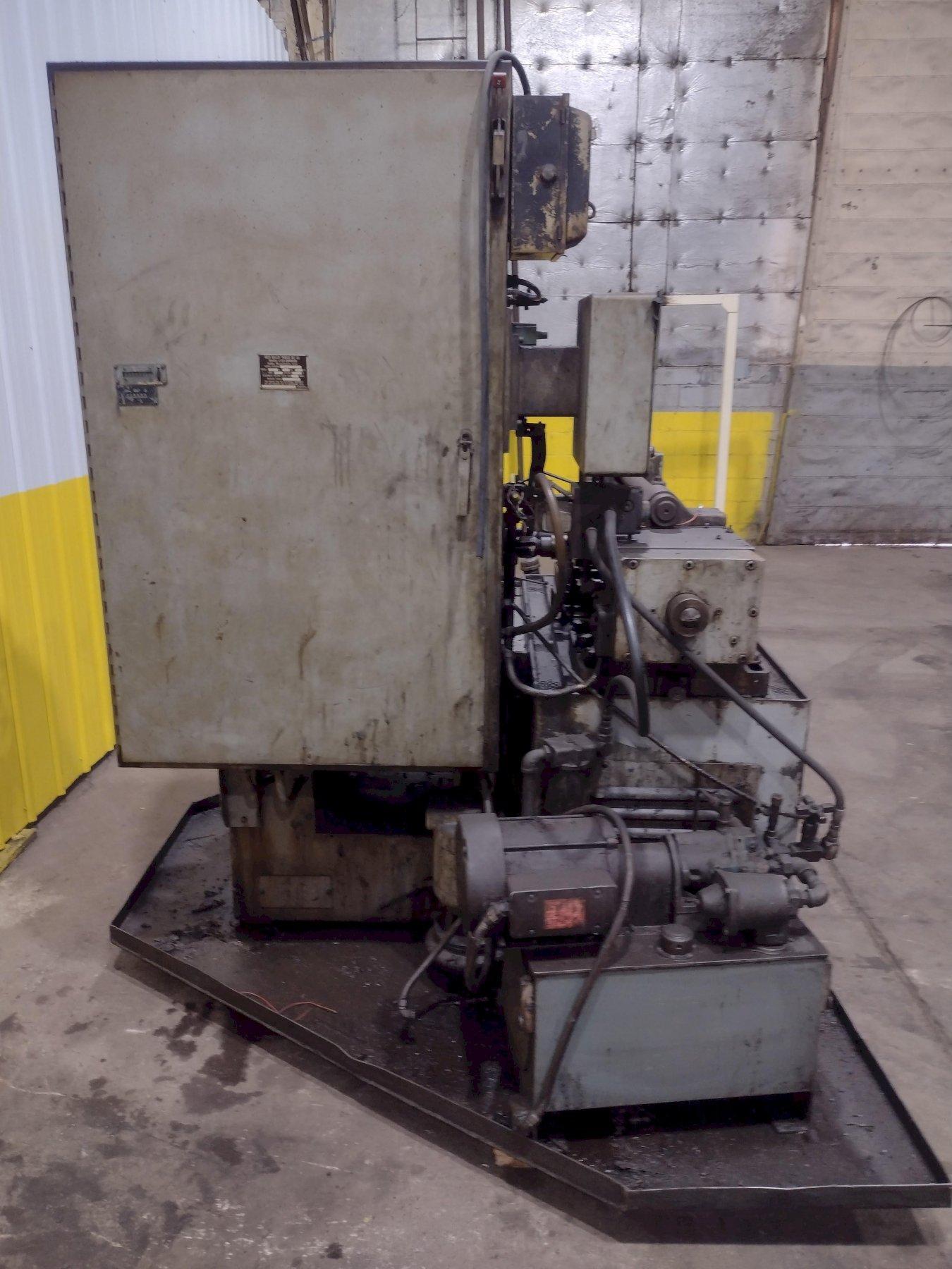 REED B112 THREADROLLER: STOCK #20040