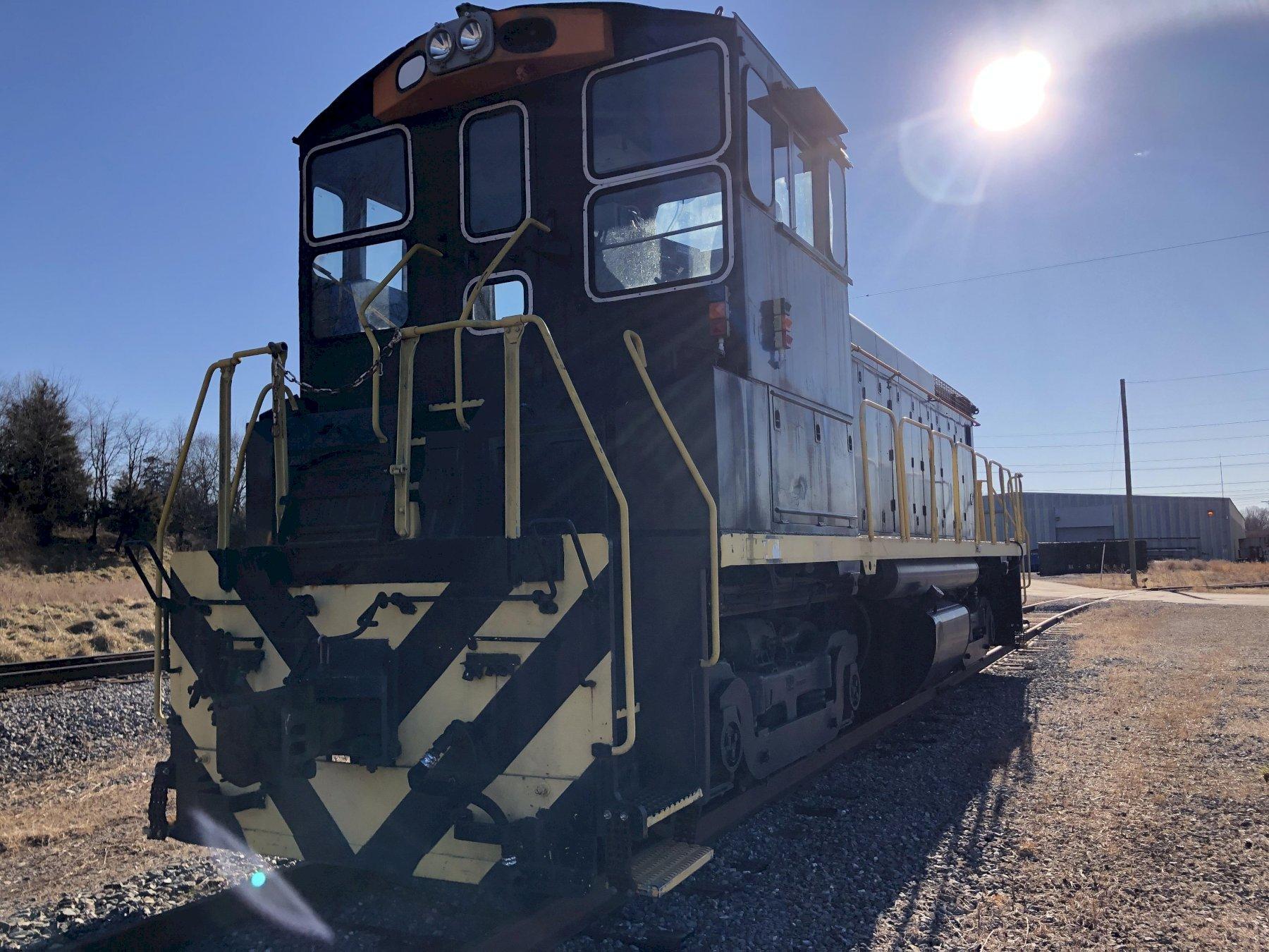 For Sale – GM INDUSTRIES Relays & Switches – GM Electromotive model EMD ...