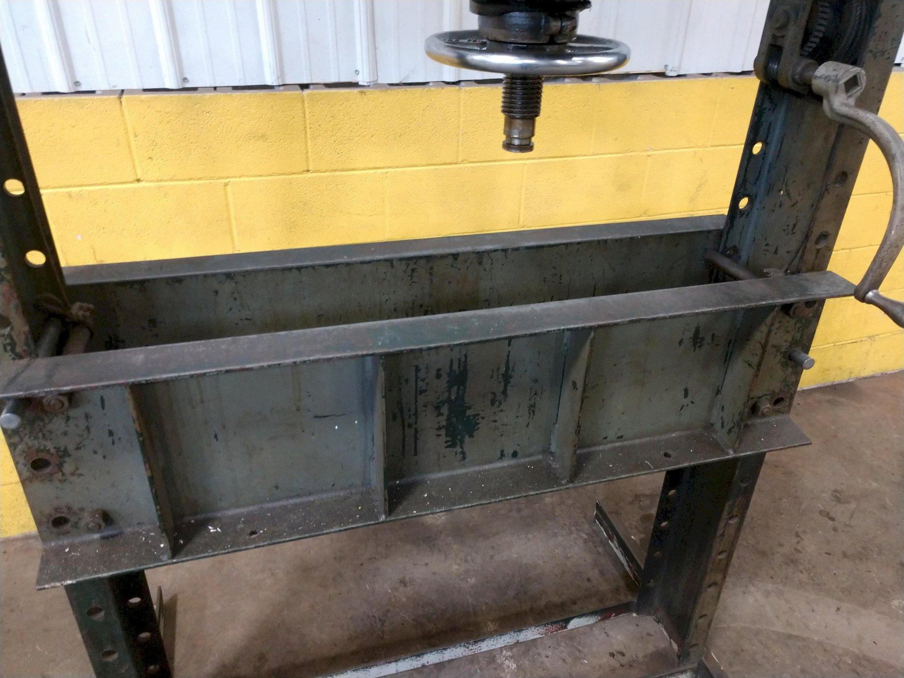 75 TON DAKE MODEL #75H H-FRAME SHOP PRESS: STOCK #14503