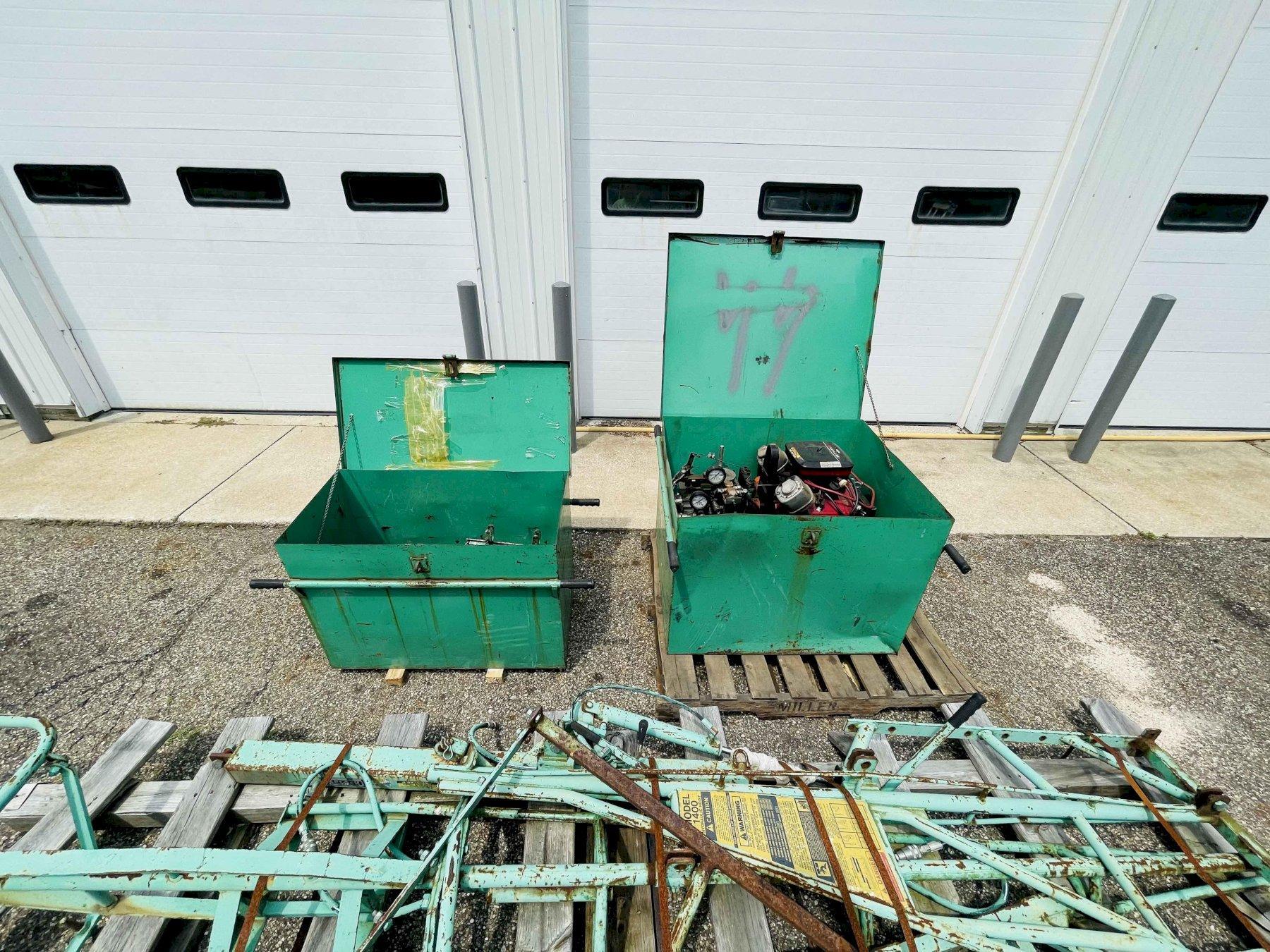 Garlock Model 1400 Hydraulic Swing Hoist | Portage Packaging Systems, INC.