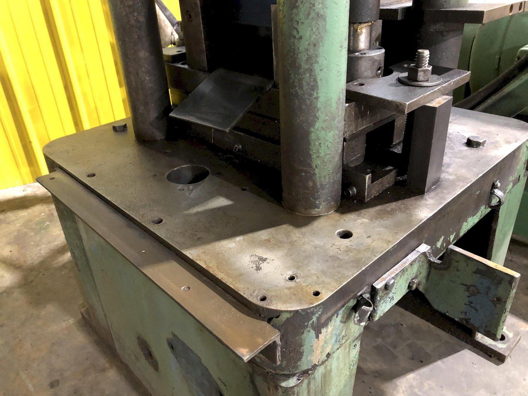 150 TON WHITNEY MODEL #765-000 HYDRAULIC FLAT SHEAR: 14312