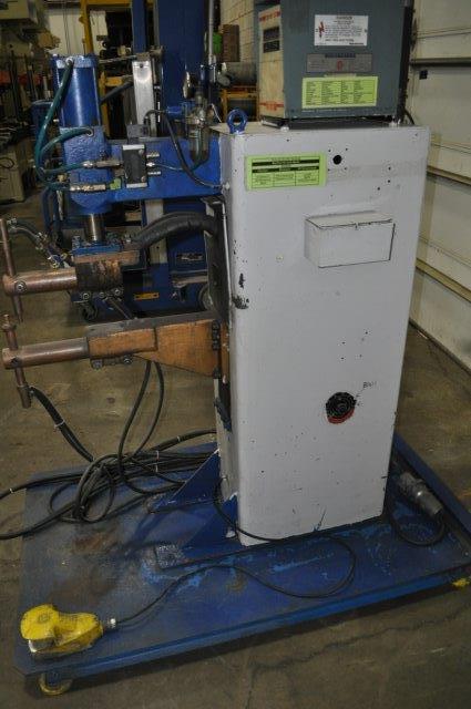 100 KVA BRITISH FEDERAL SPOT WELDER | D&D Industries, Inc.