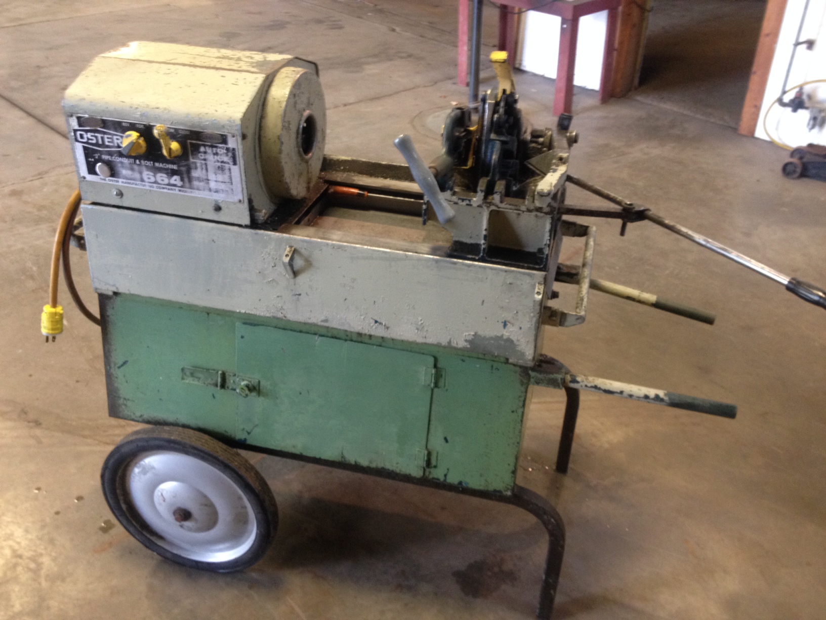 Threading Machines | Deer Creek Machinery