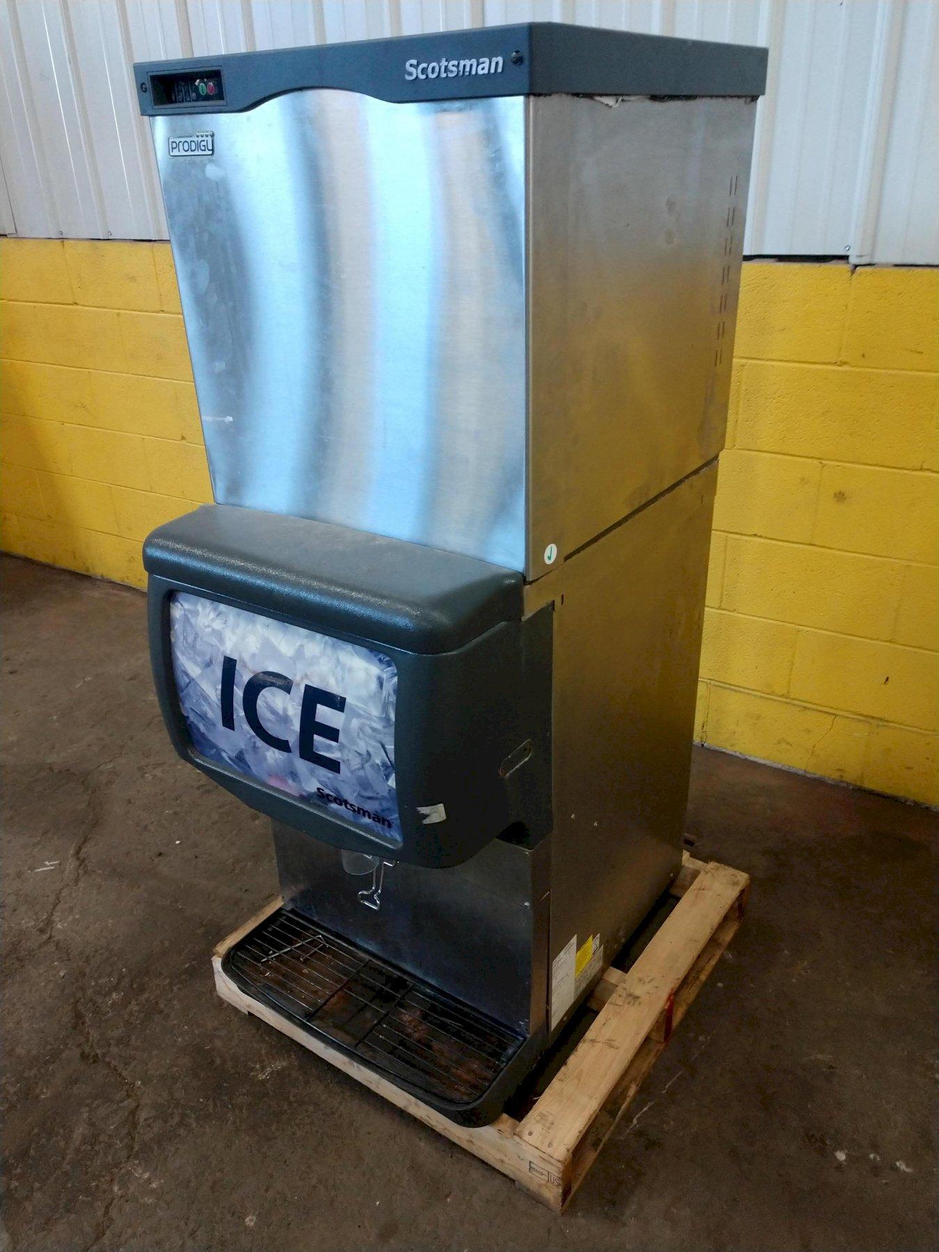 SCOTSMAN MODEL #ID150B-1A ICE MACHINE DISPENSER : STOCK #13824