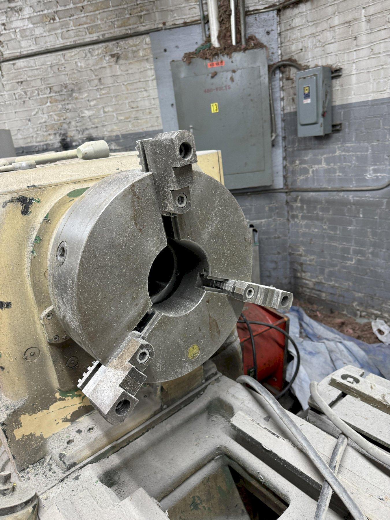 LION ENGINE LATHE: STOCK #22413