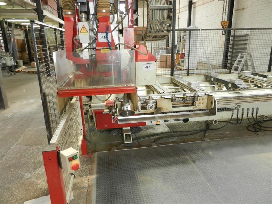 C100/300 - Machining Centers, Vertical | Machine Hub