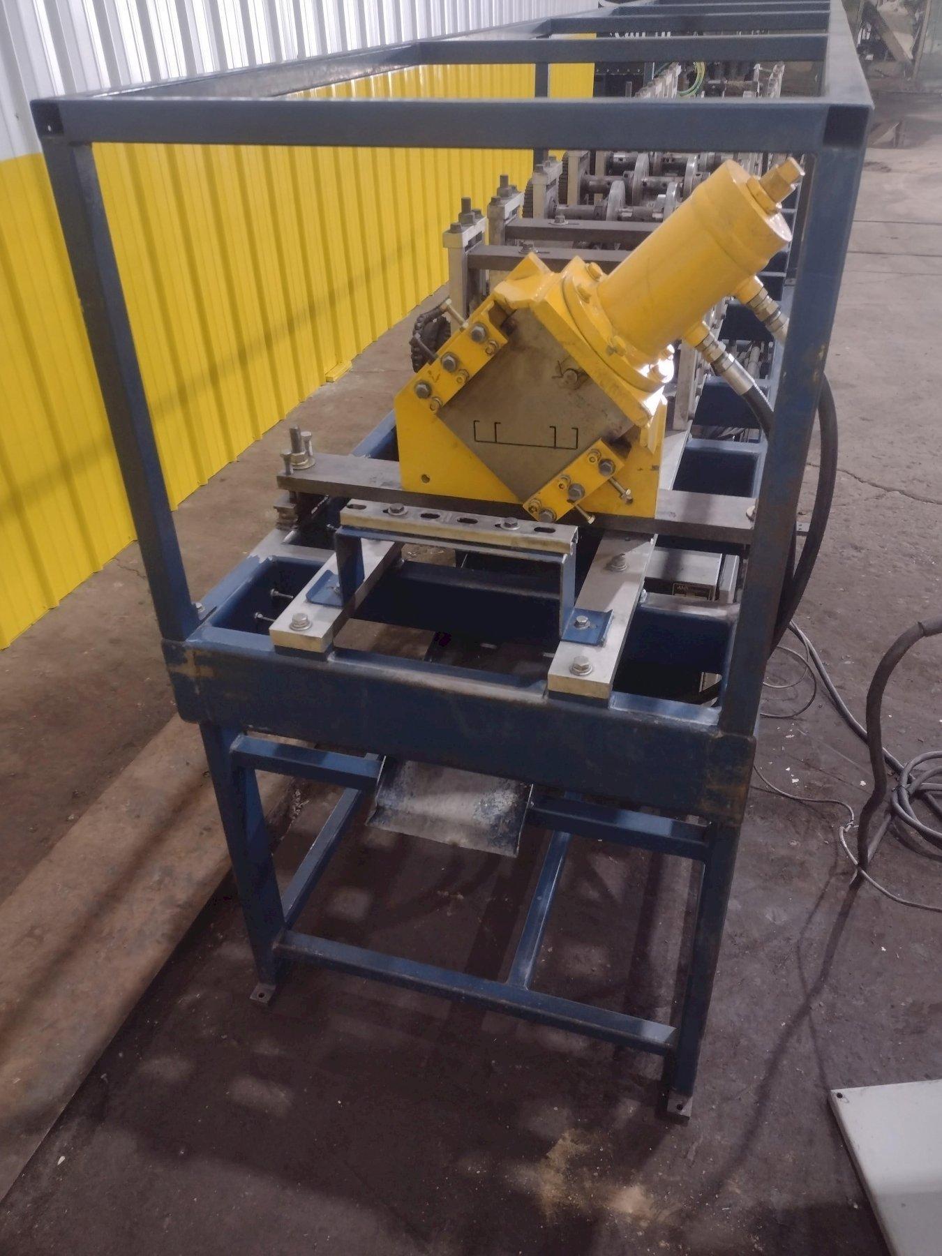 12 STAND X 10″ KNUDSON STUD & TRACK FRAMING ROLLFORMER, WITH AMS XL 200 ...