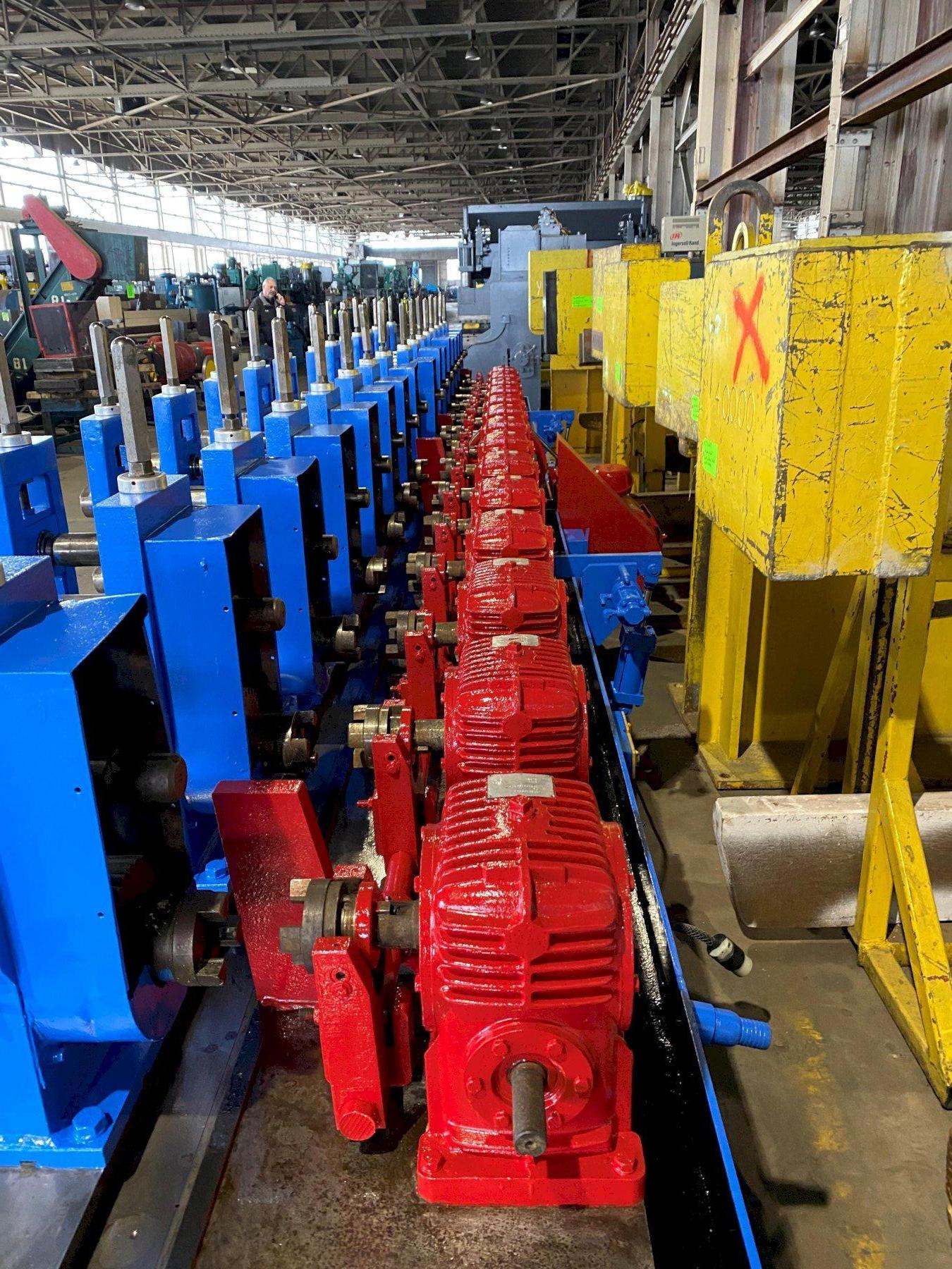16 Pass x 2.5″ Bradbury Rafted Roll Former | G-2000 Inc.