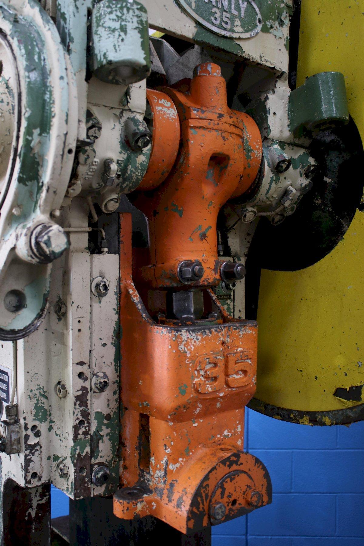 DANLY 35 - Presses, O.B.I, Flywheel, Single Crank | Machine Hub