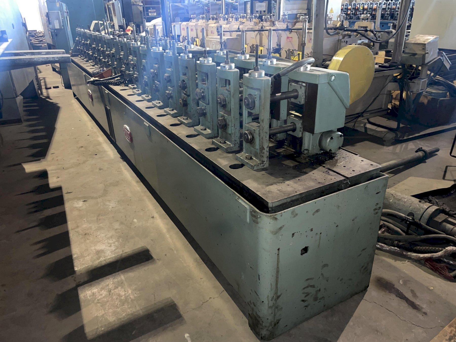 20 STAND X 1.5″ YODER MODEL M1-1/2 ROLLFORMER: STOCK 15373