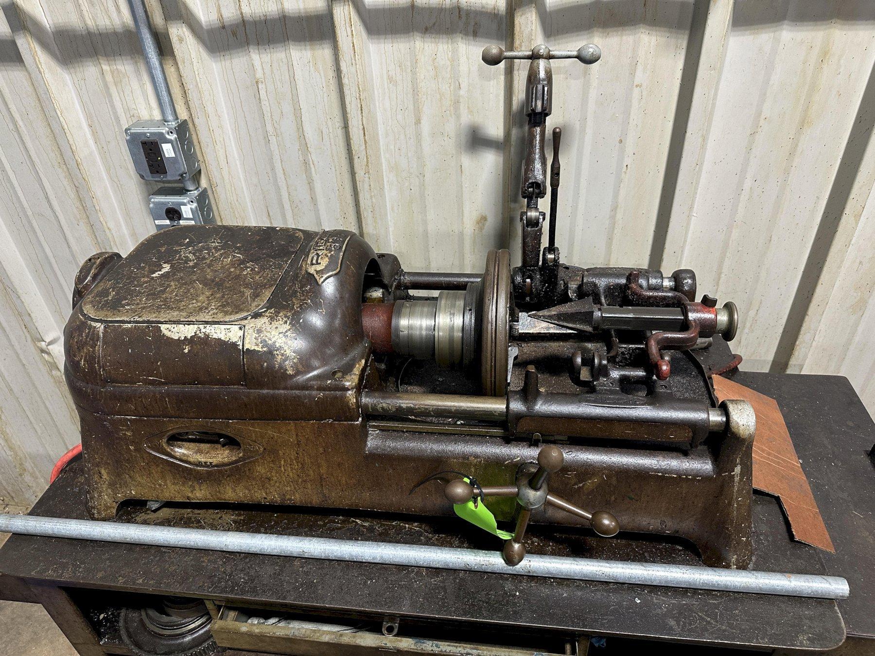 RIDGID MODEL #535 PIPE THREADER: STOCK #22503