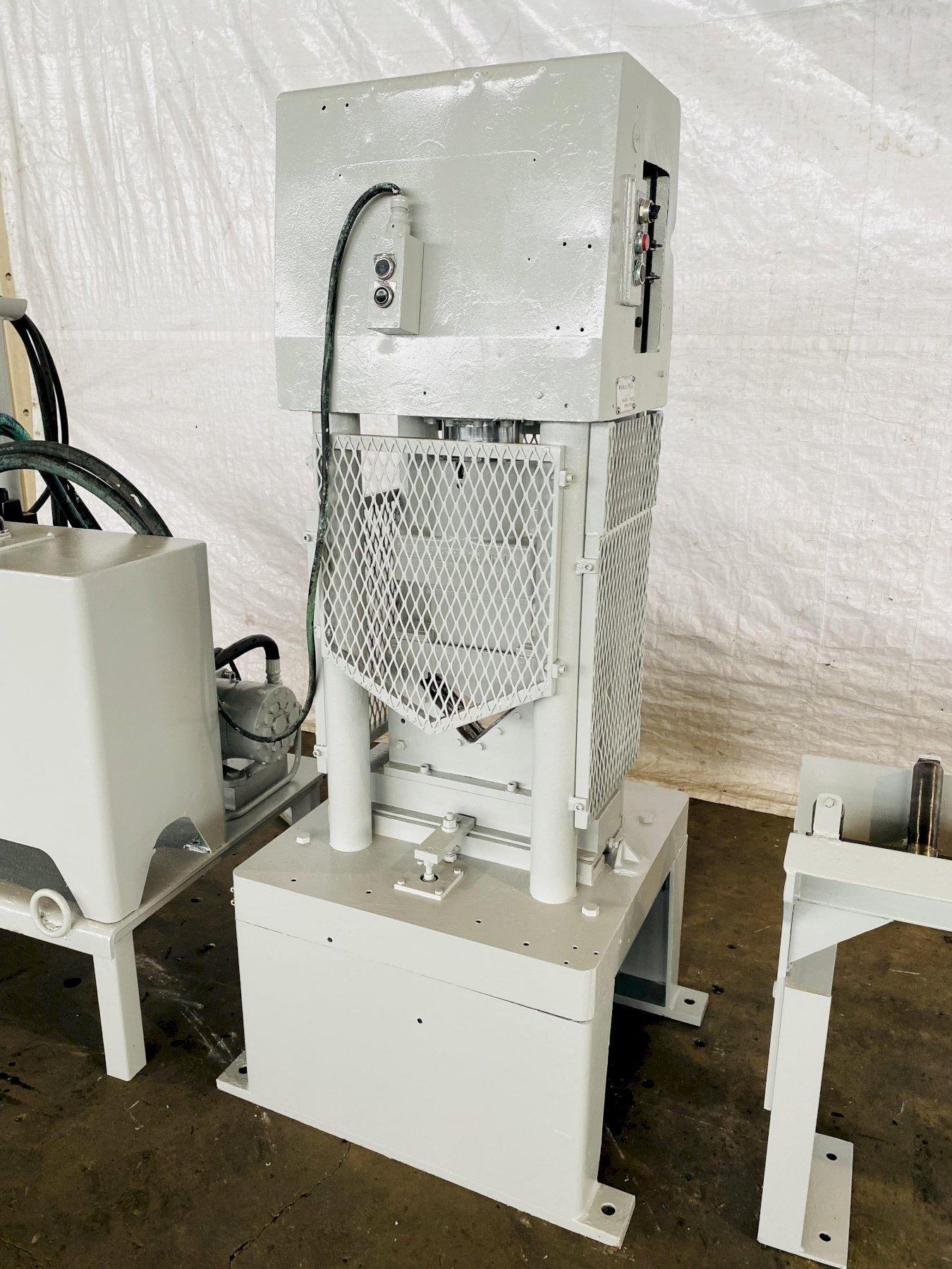 150 TON WA WHITNEY MODEL #765-000 HYDRAULIC ANGLE SHEAR: STOCK #14143