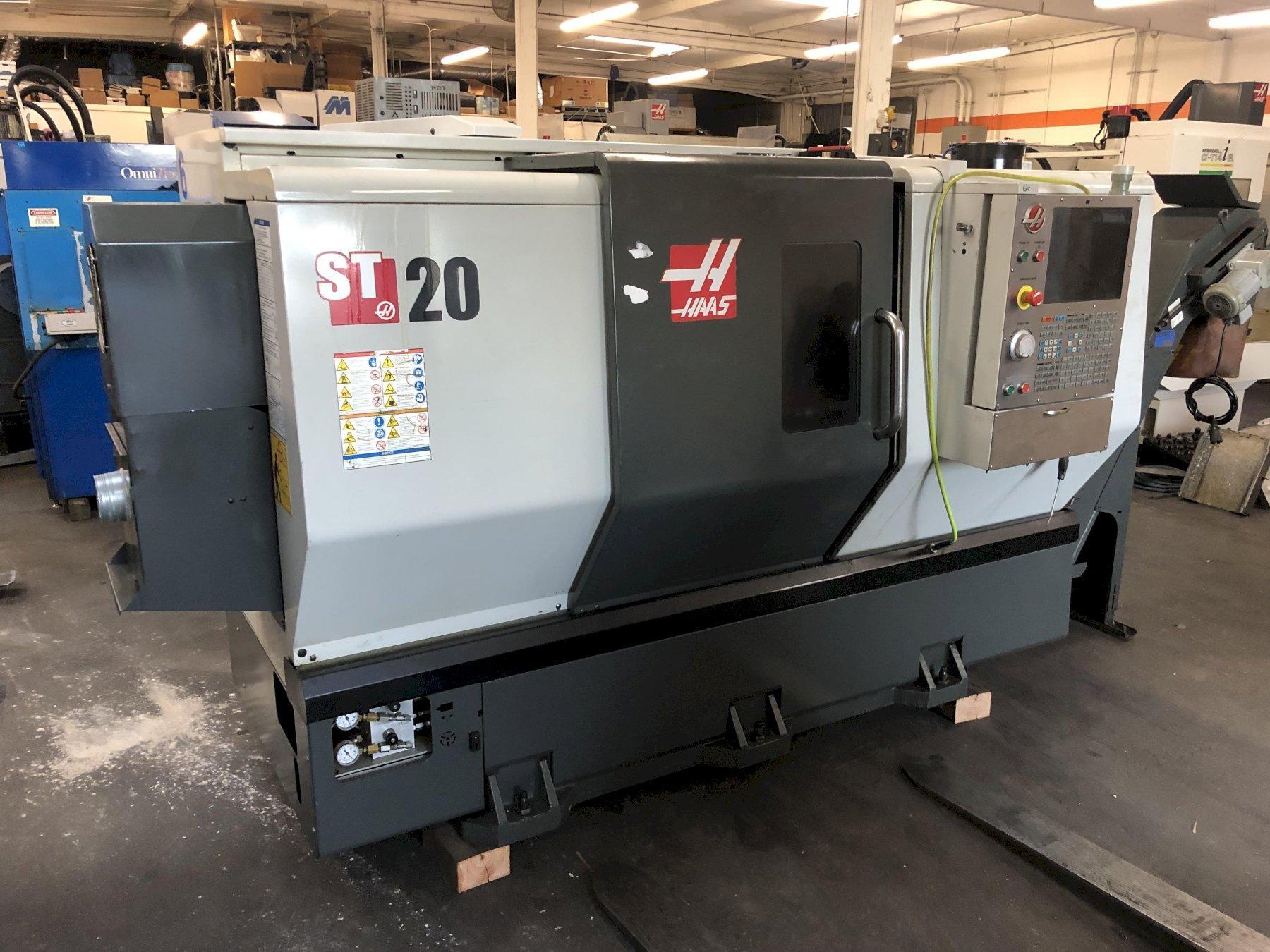 Haas ST-20 CNC Lathe Turning Center Haas Barfeeder Tail Stock Tool ...
