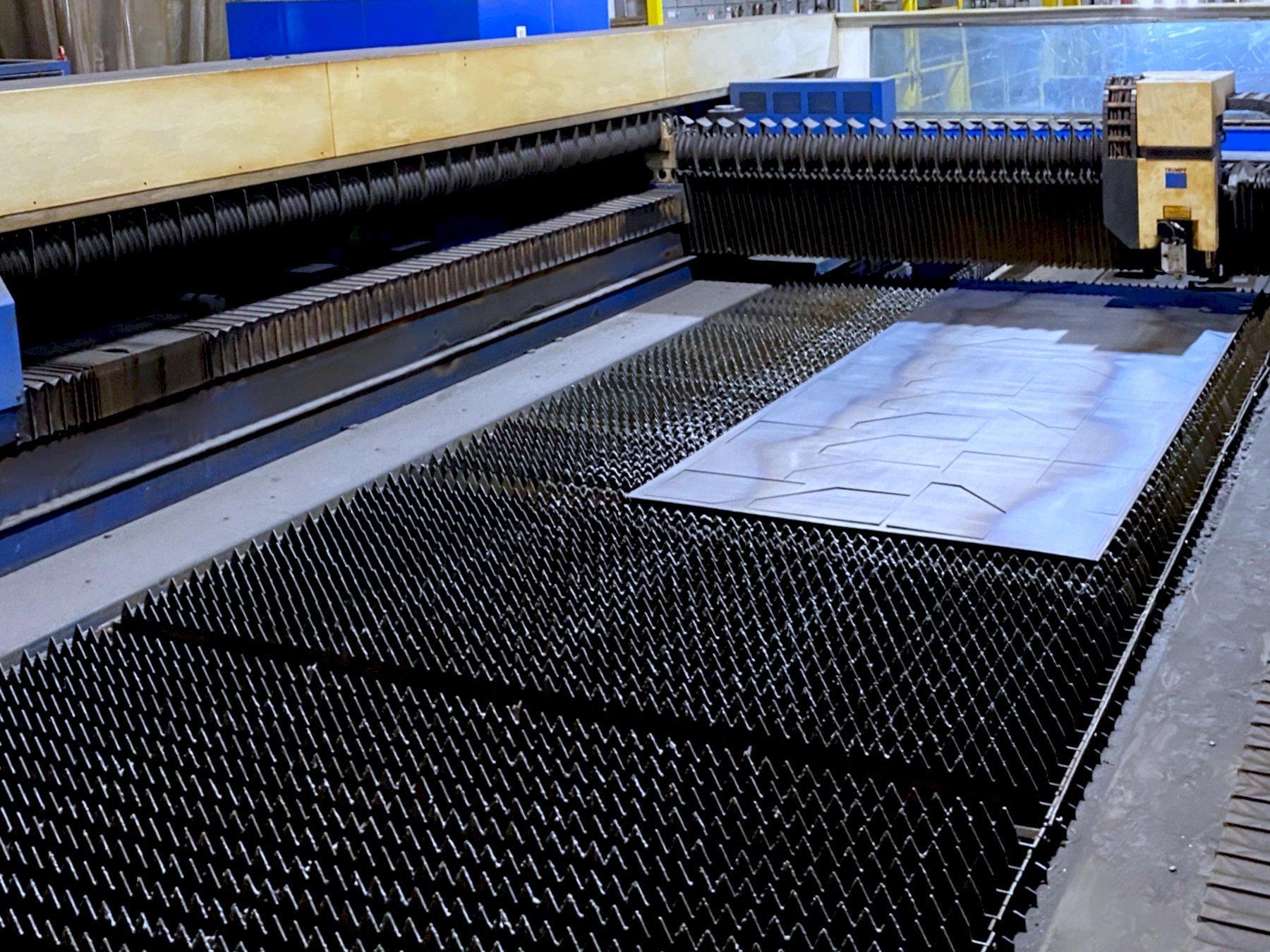 Trumpf Trumatic 6050 2006 w/New Trumpf TruFlow 5000 Resonator | Machine ...