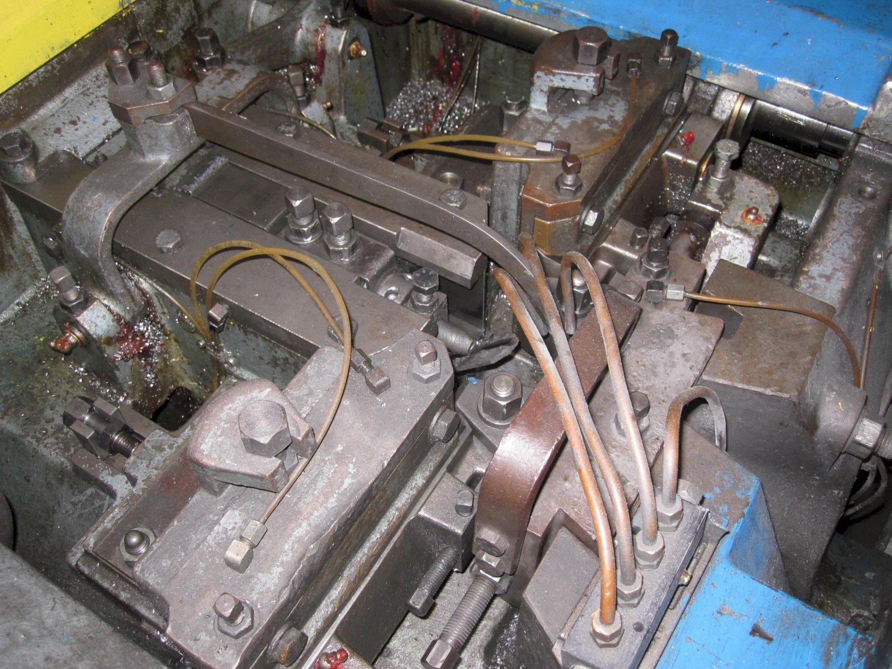 Nail Headers | Hariton Machinery Company, Inc.