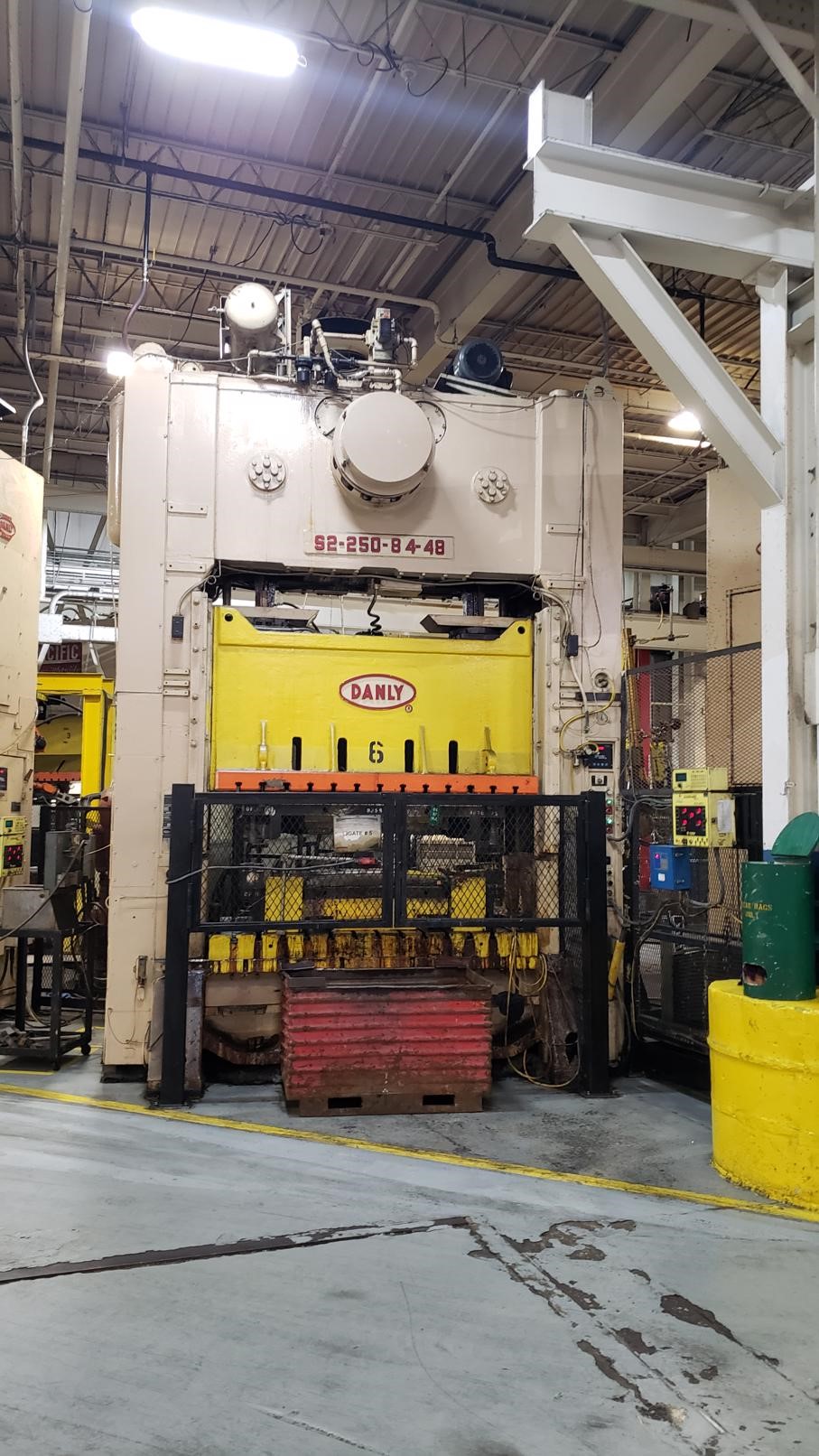 250 Ton Danly S2-250-84-48 SSDC Press | G-2000 Inc.