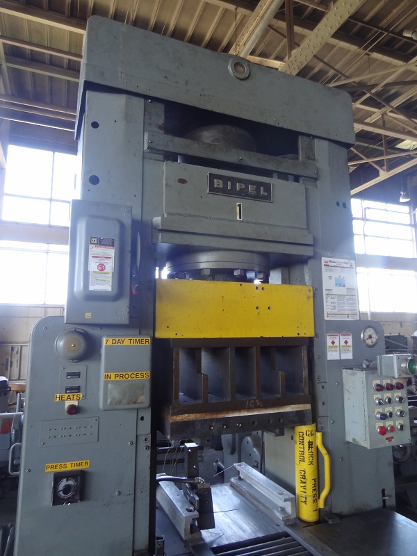 150-Ton BIPEL Hydraulic Press w/ Heated Platens | G-2000 Inc.