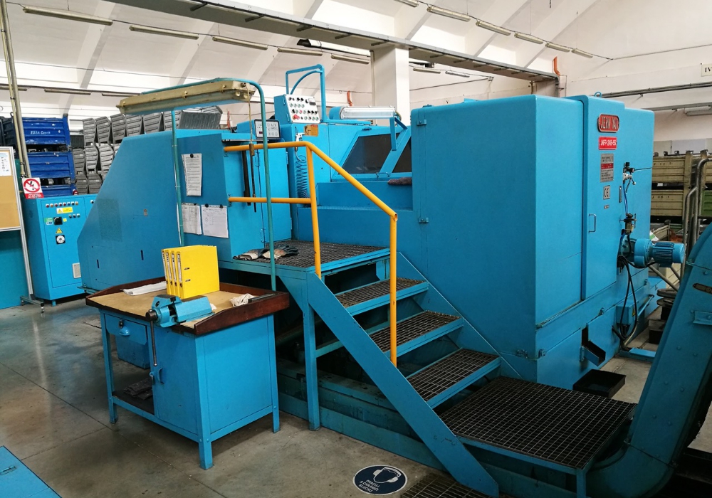 Jern Yao Model JNFP-24B-5S Cold Former | Hariton Machinery Company, Inc.