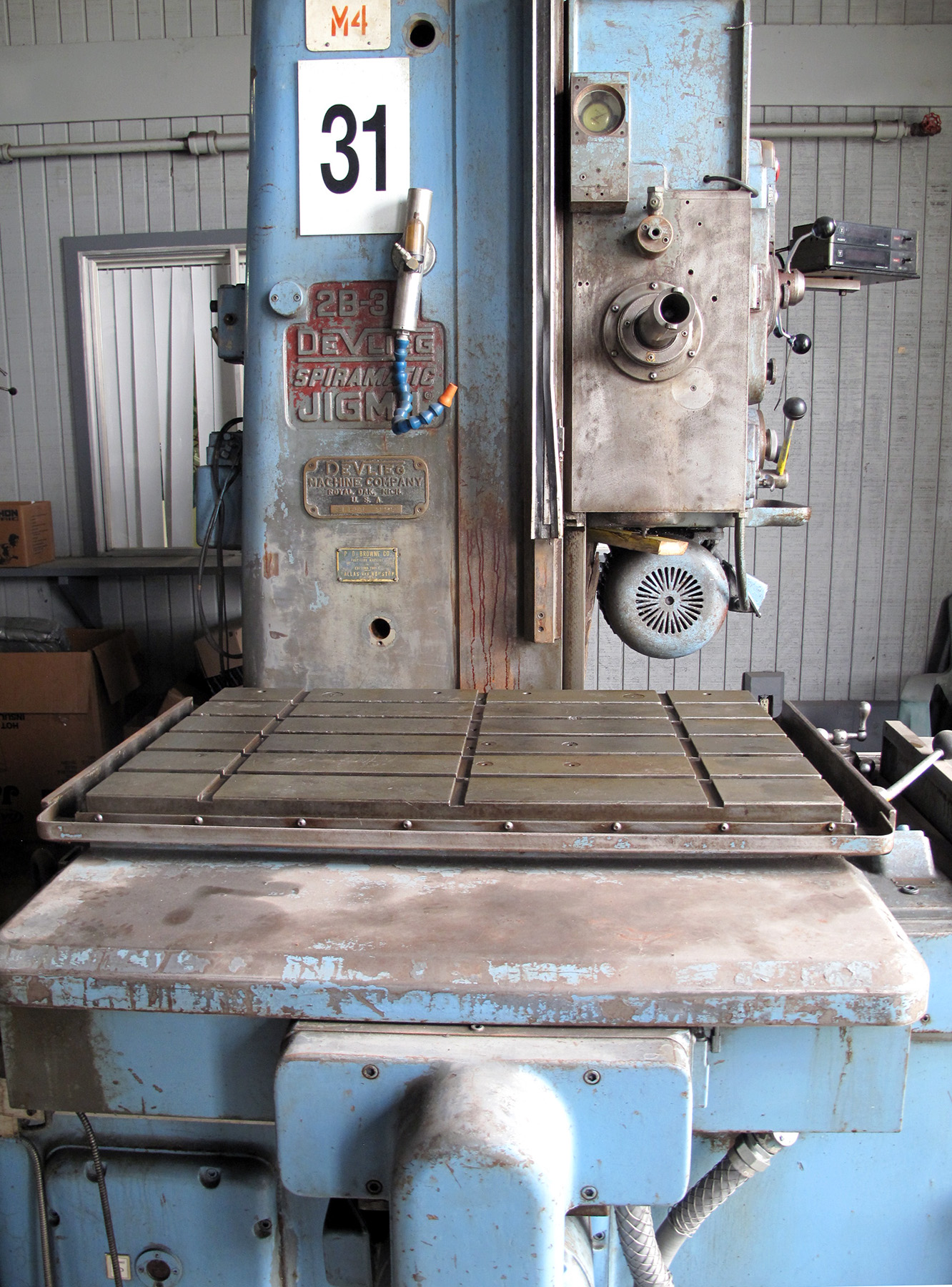 USED, 2-1/2″ DEVLIEG MODEL 2B-36 JIG MILL | Harris Machine Tools