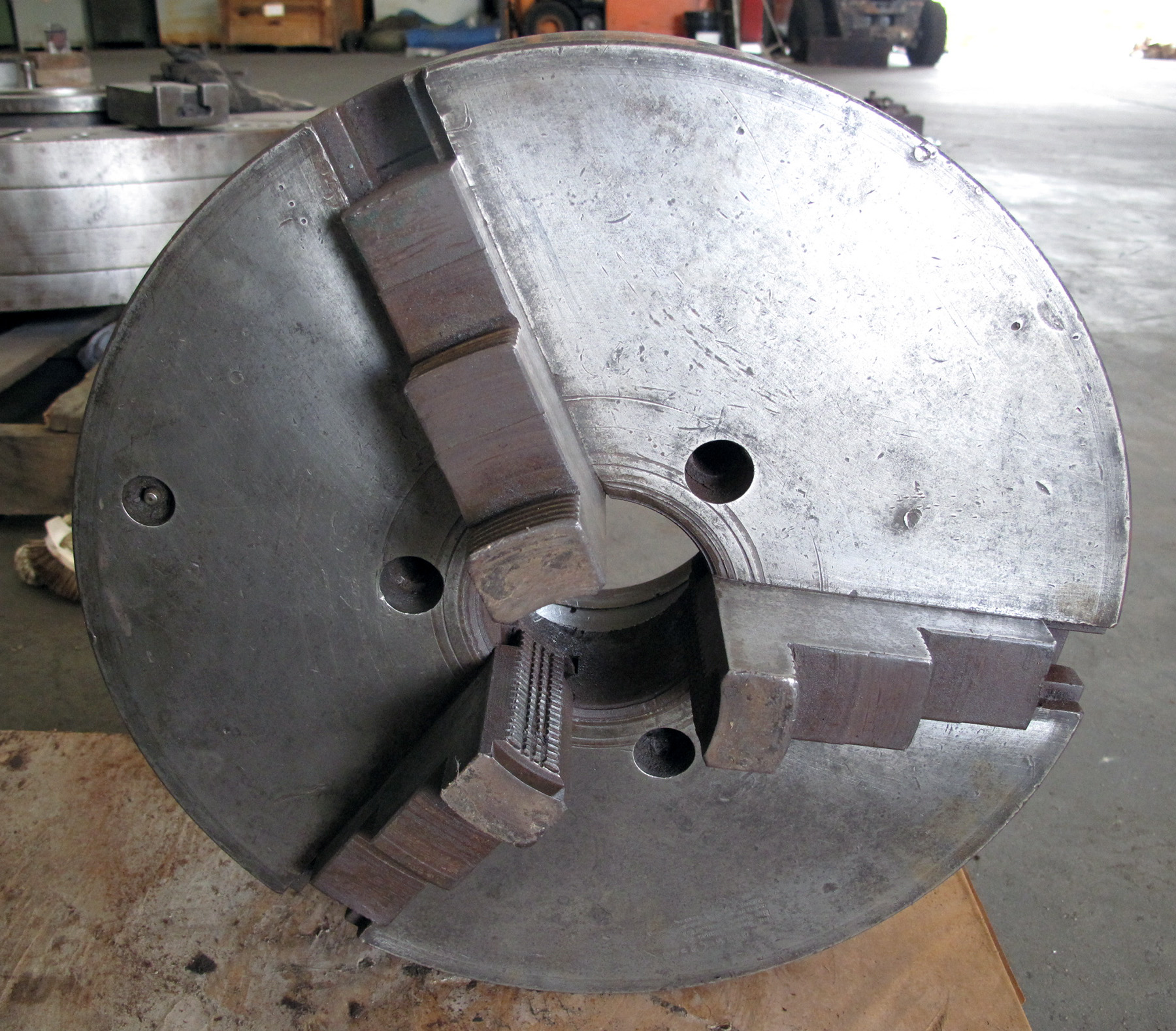 USED, 15″ 3-JAW CHUCK, 3″ THRU-HOLE, L-2 MOUNT, 1 PIECE JAWS | Harris ...