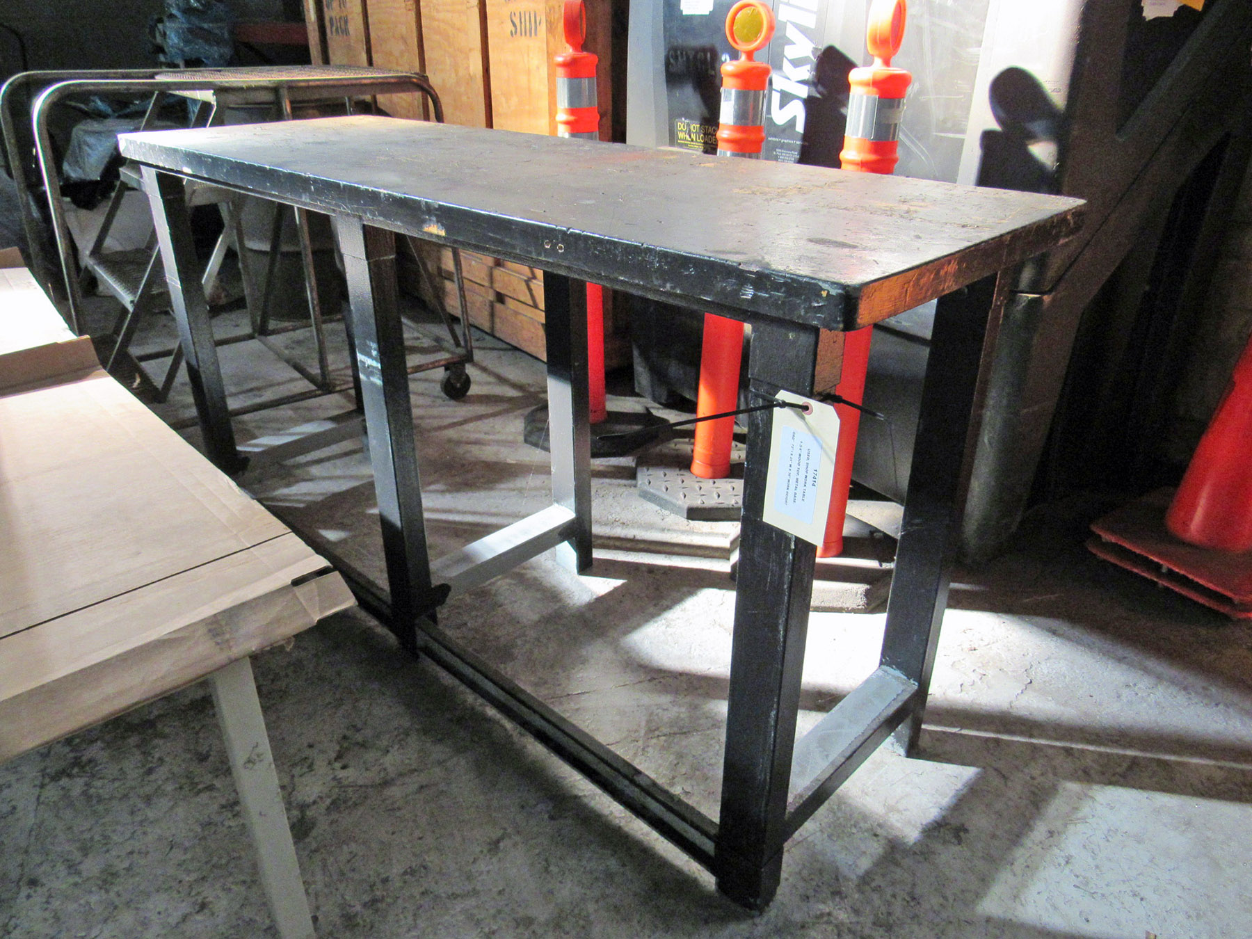 Tables, Floor & Layout Plates | Harris Machine Tools